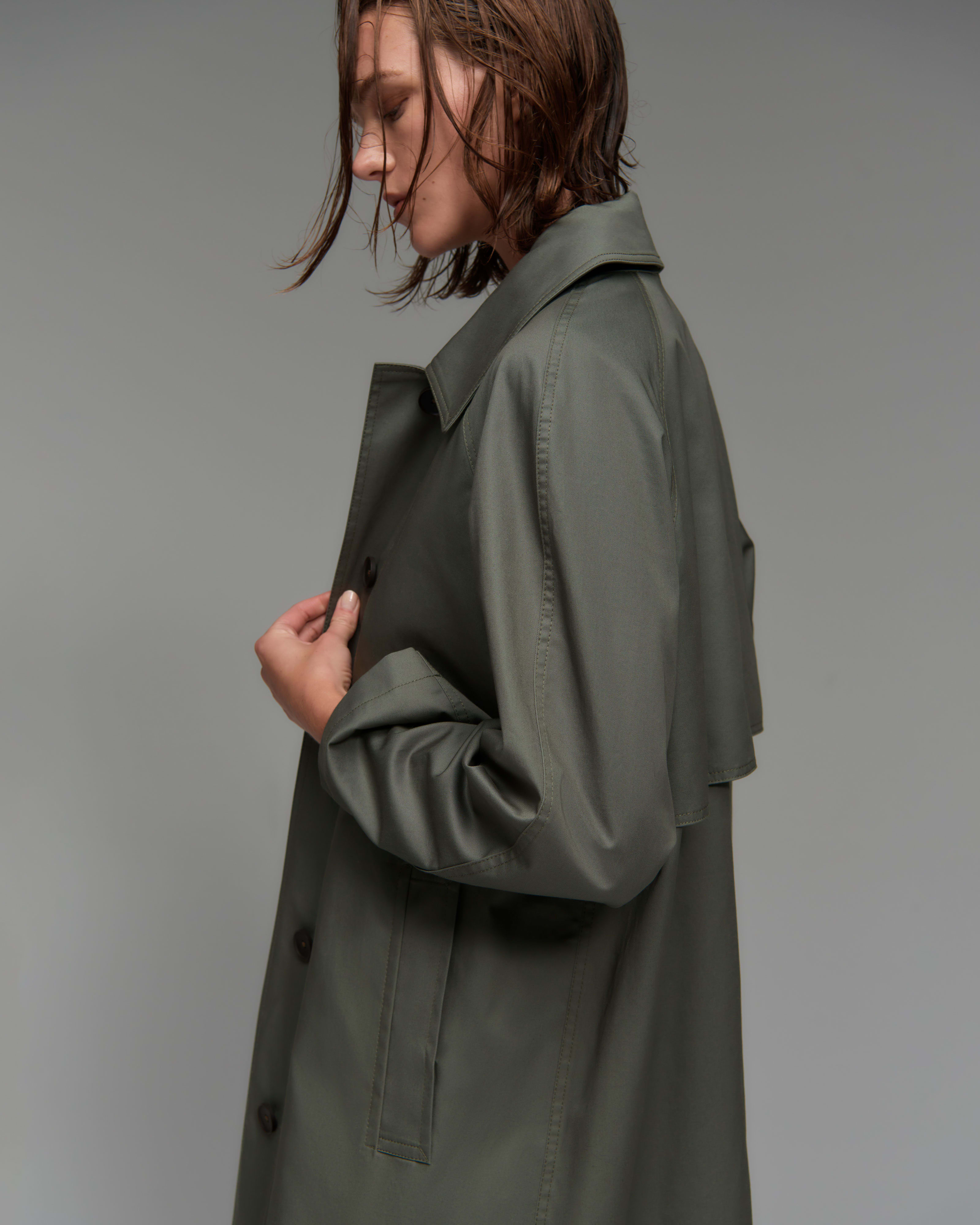 The Long Mac Coat Pewter Green – Everlane