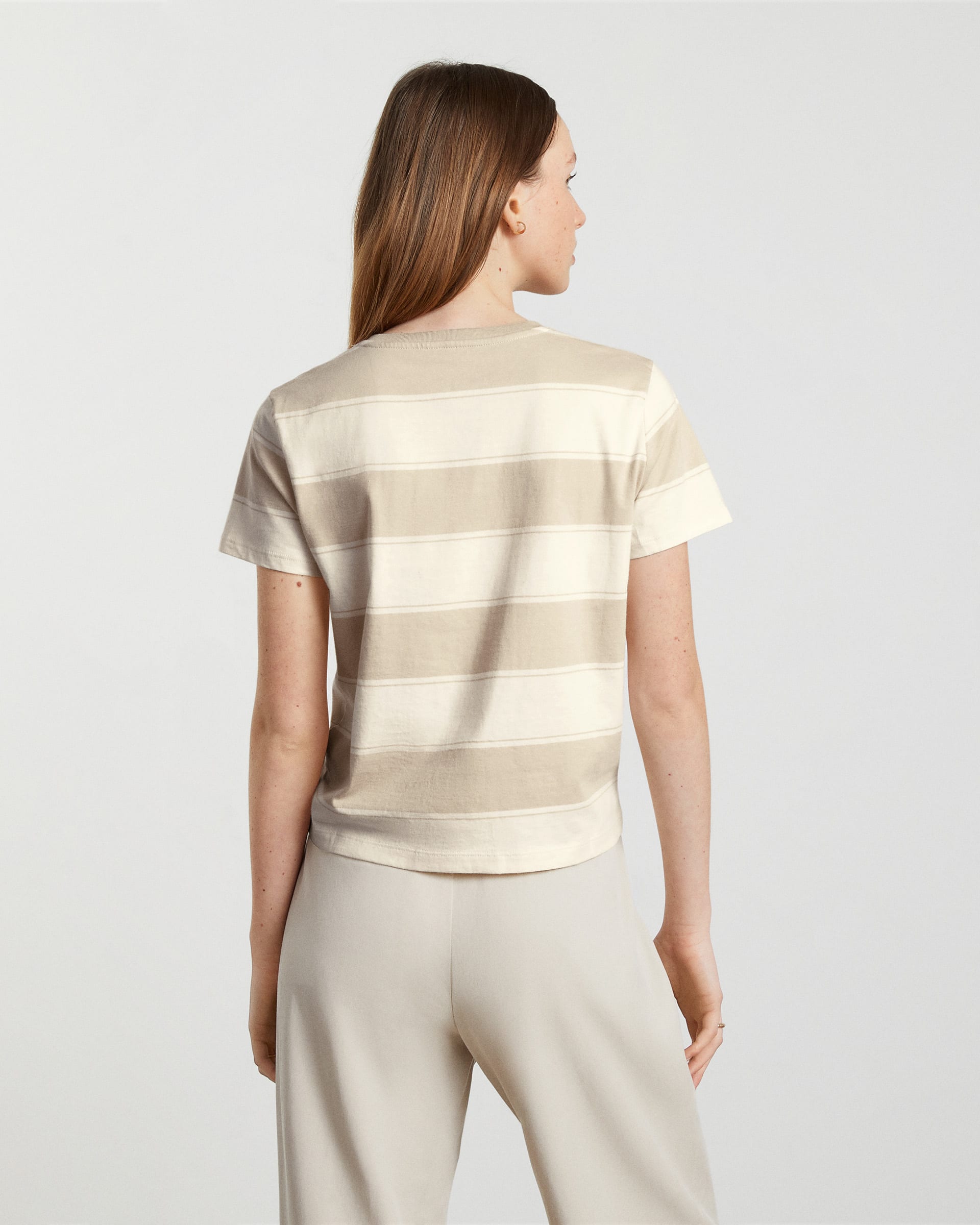 The Organic Cotton Box-Cut Tee Pale Khaki / Canvas Tan – Everlane