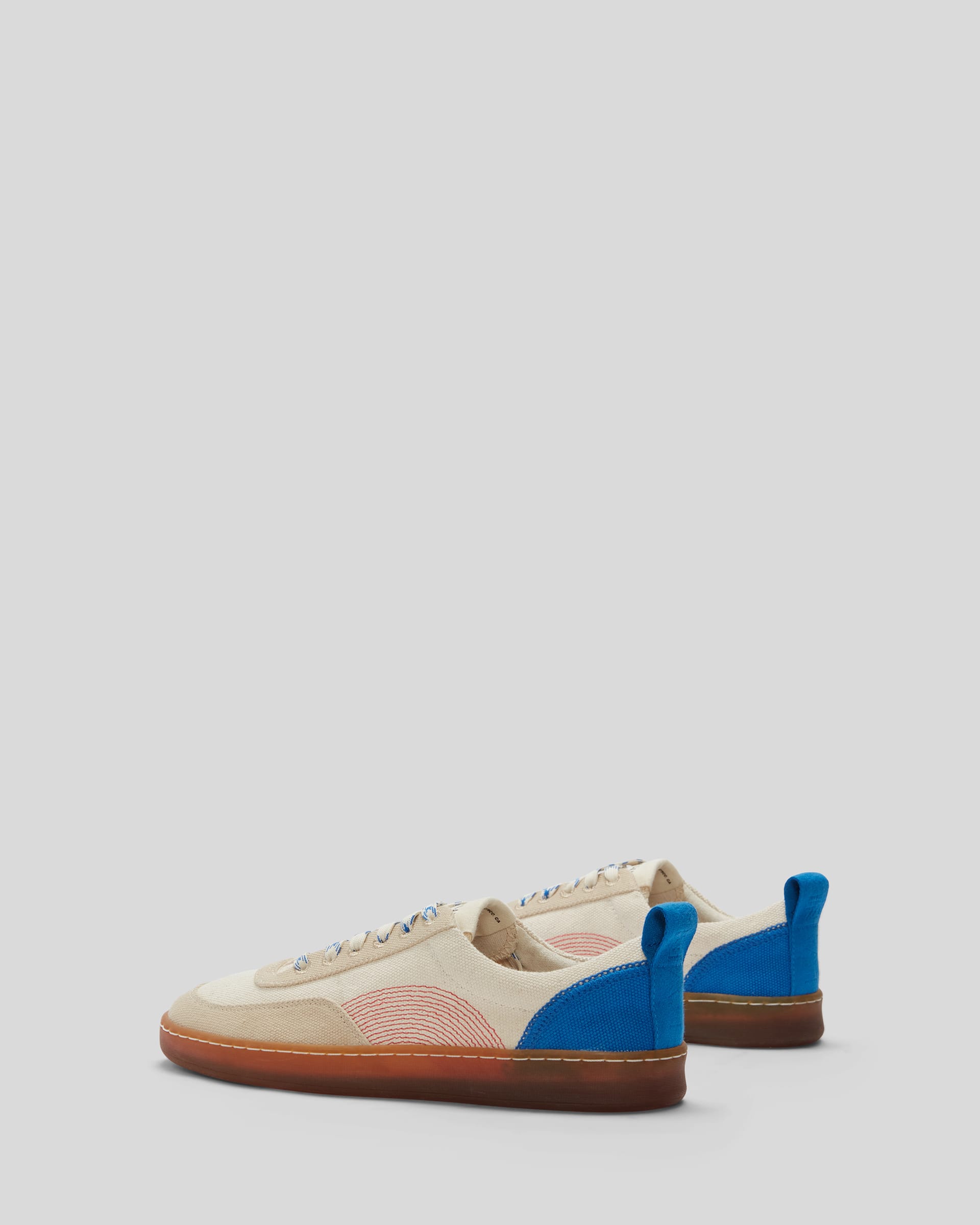 The Tread-Bare Sneaker Canvas / Lapis Blue / Classic Red – Everlane