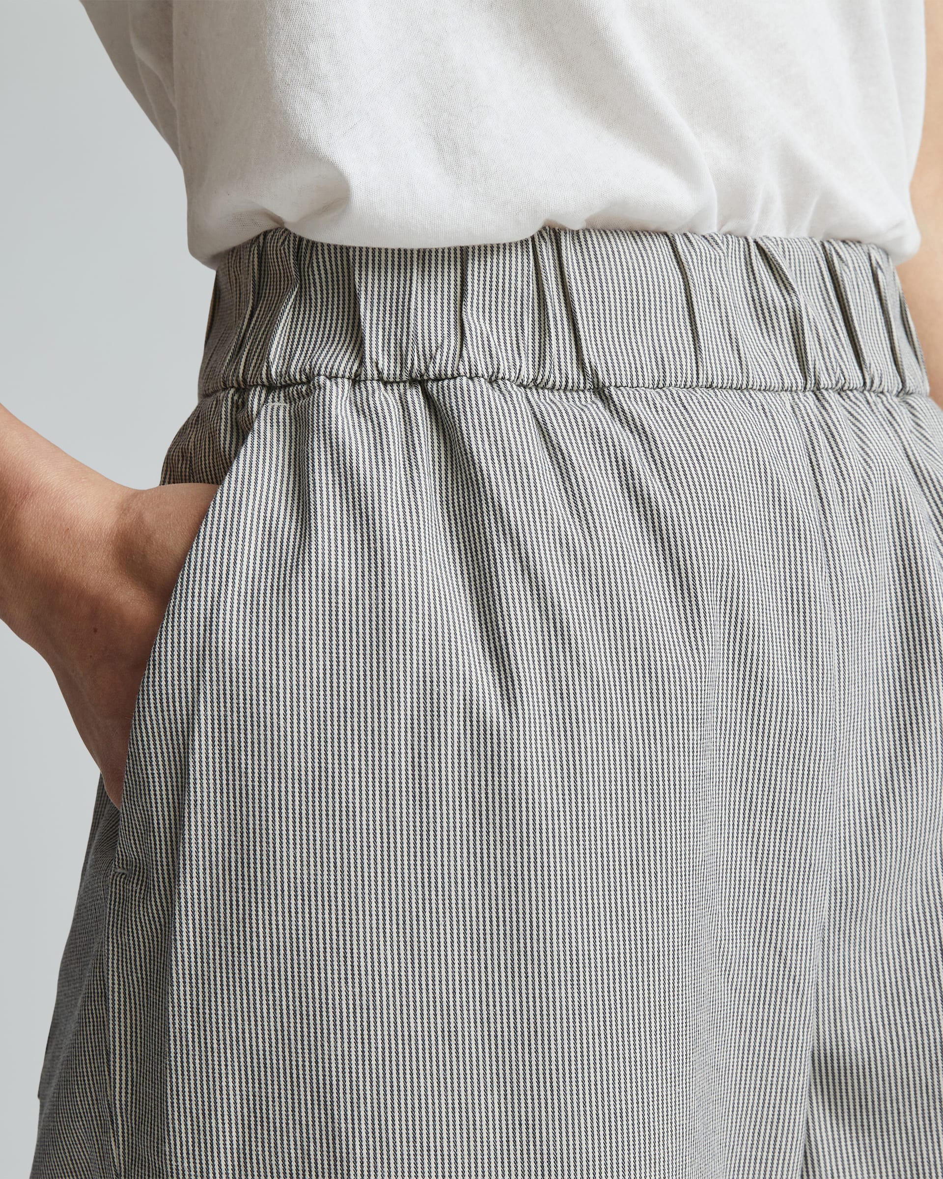 The Easy Pant Canvas Tan / Navy – Everlane