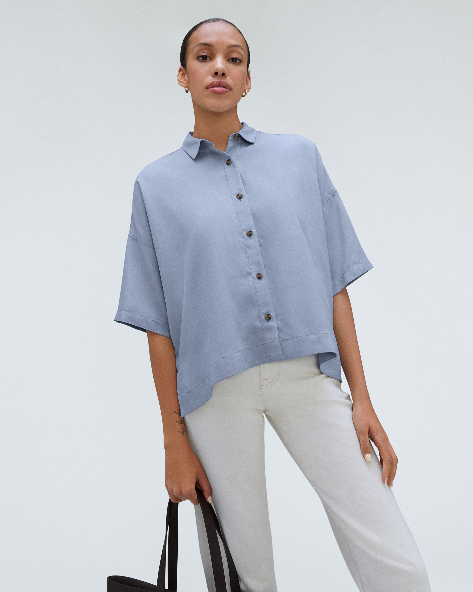 The Drapey Square Shirt Blue Slate – Everlane
