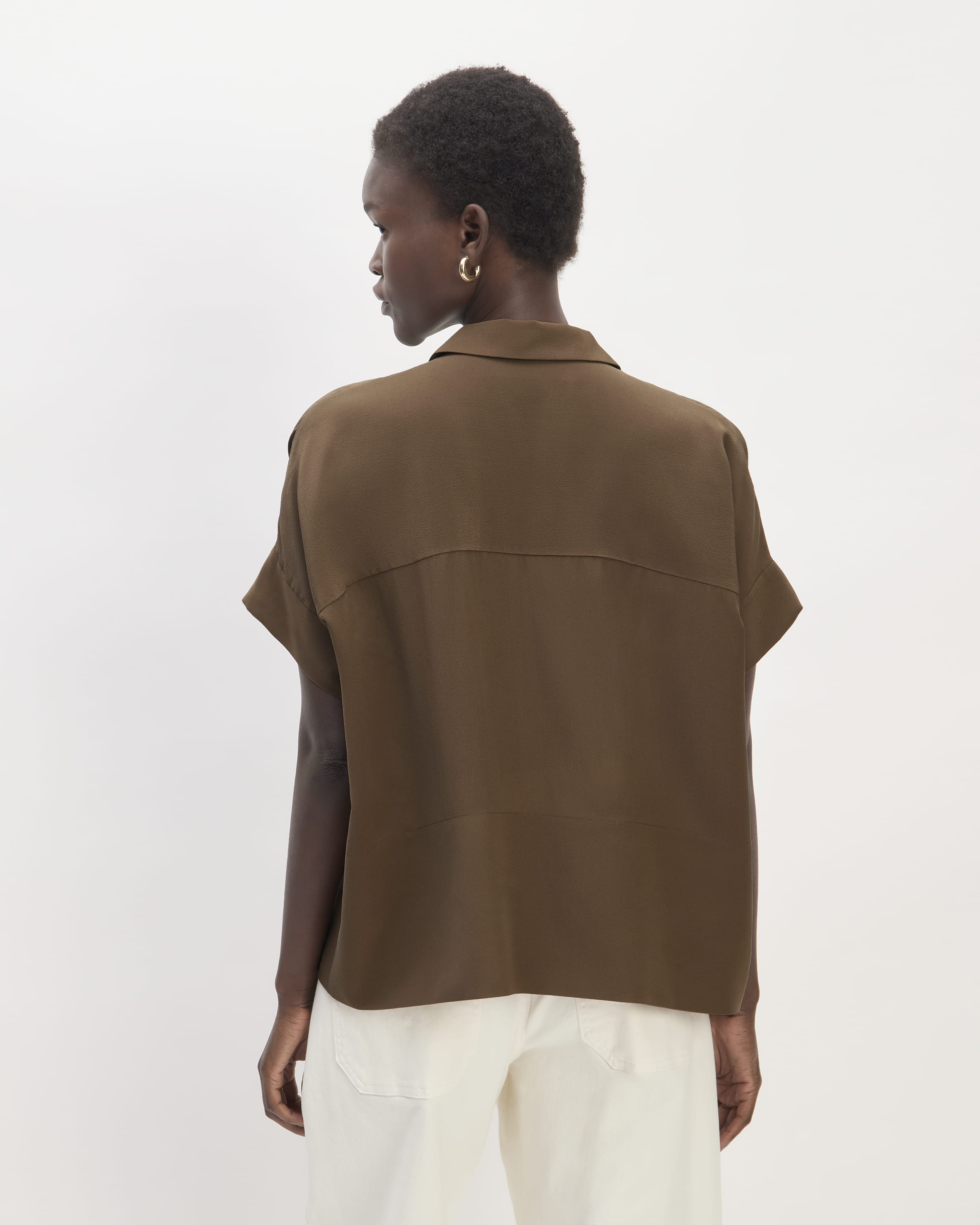 The Clean Silk Short-Sleeve Square Shirt Cocoa – Everlane