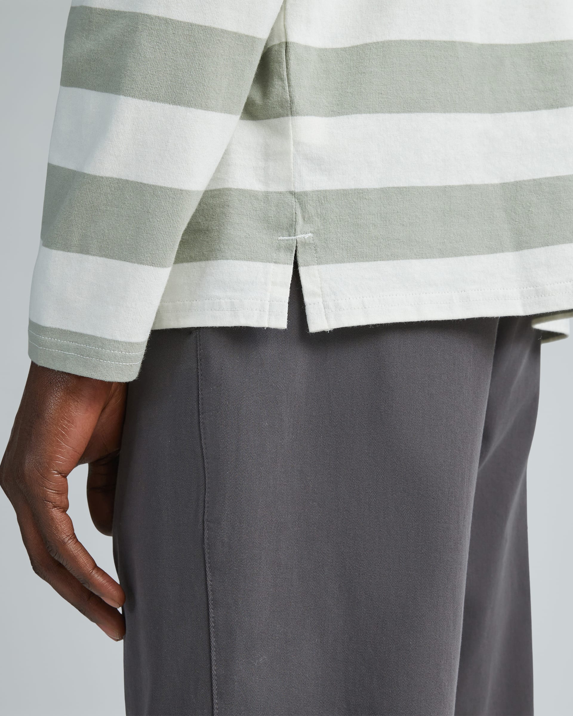 The Premium-Weight Rugby Shirt Seagrass / Canvas Tan – Everlane