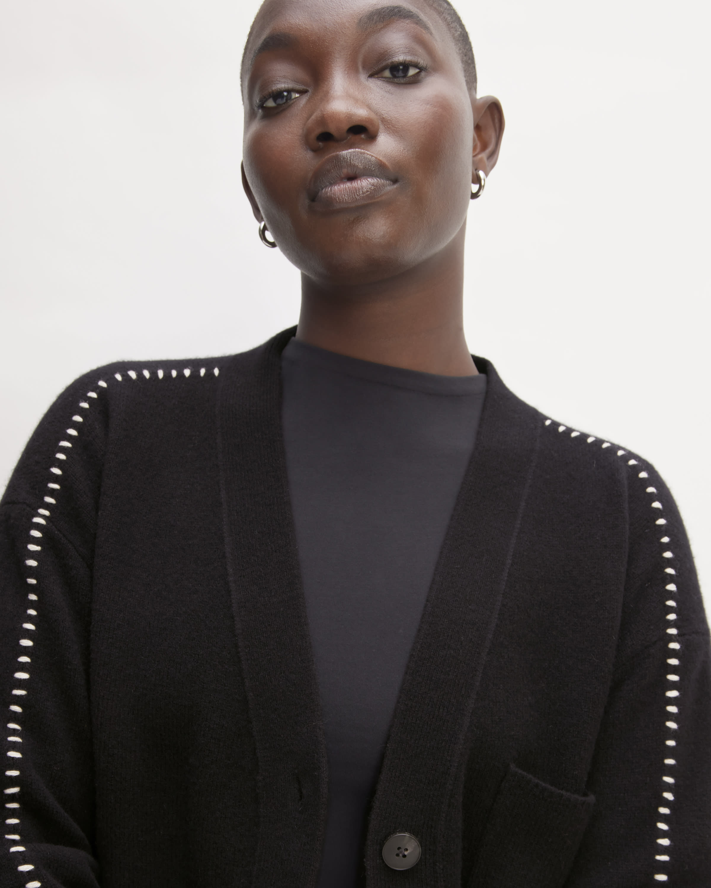 The Good Merino Wool Cardigan Black / Buttermilk – Everlane