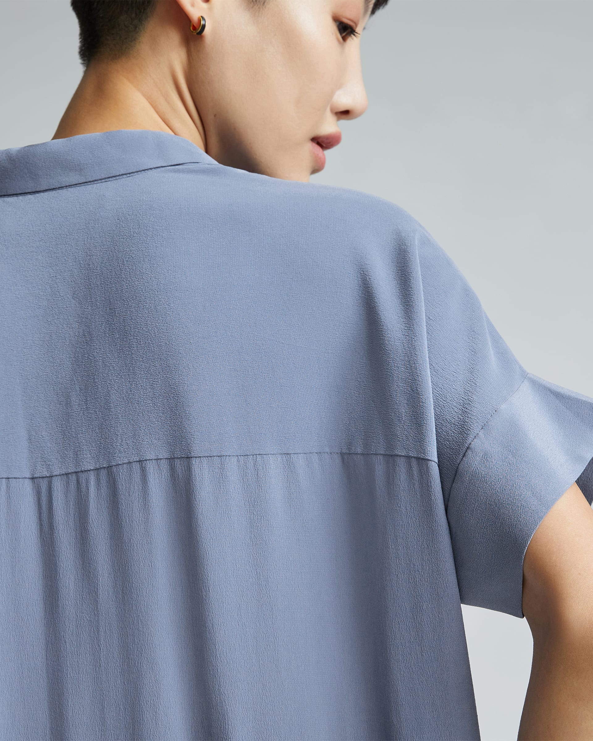The Clean Silk Short-Sleeve Square Shirt French Blue – Everlane