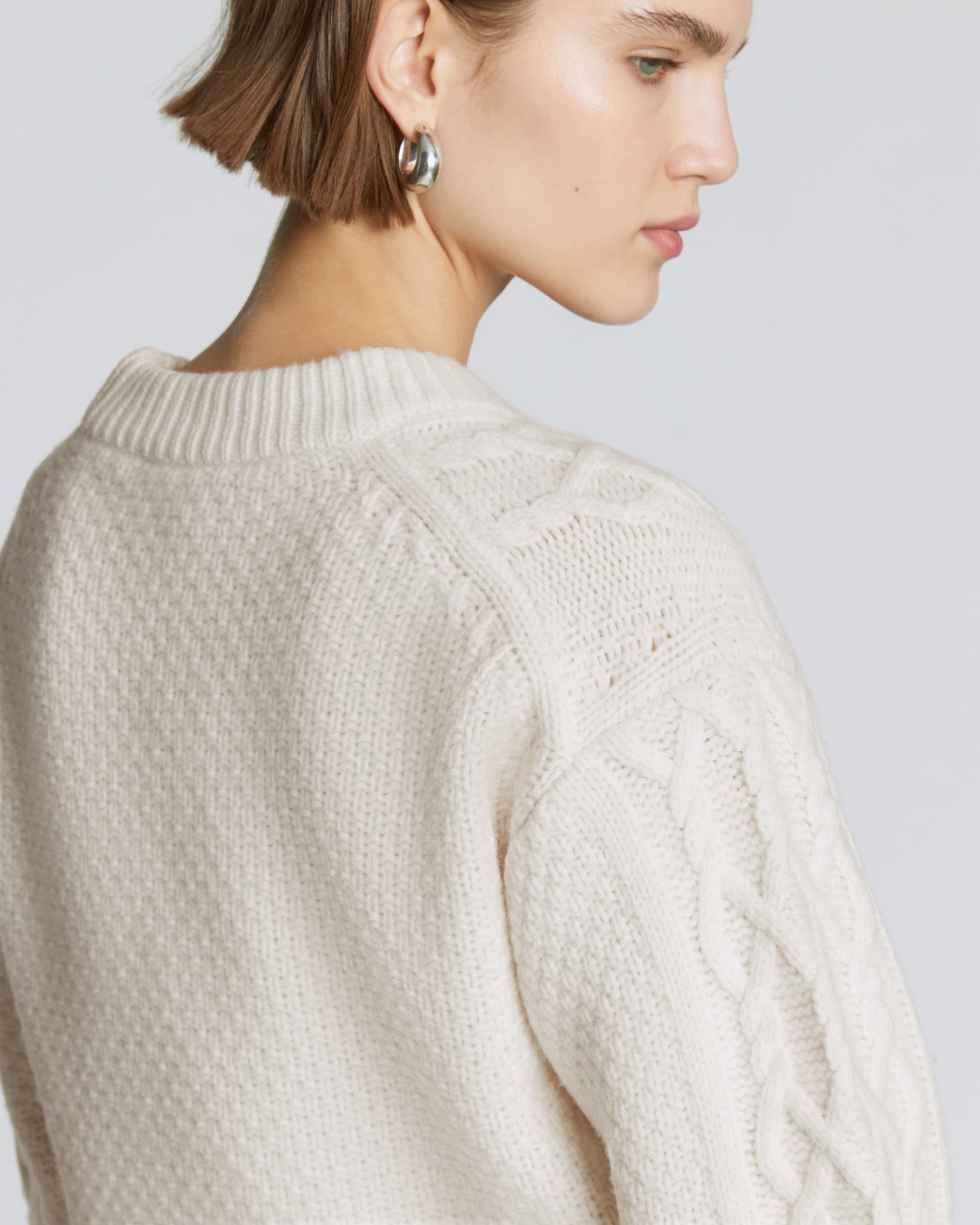 The Felted Merino Cropped Cable Sweater Bone – Everlane