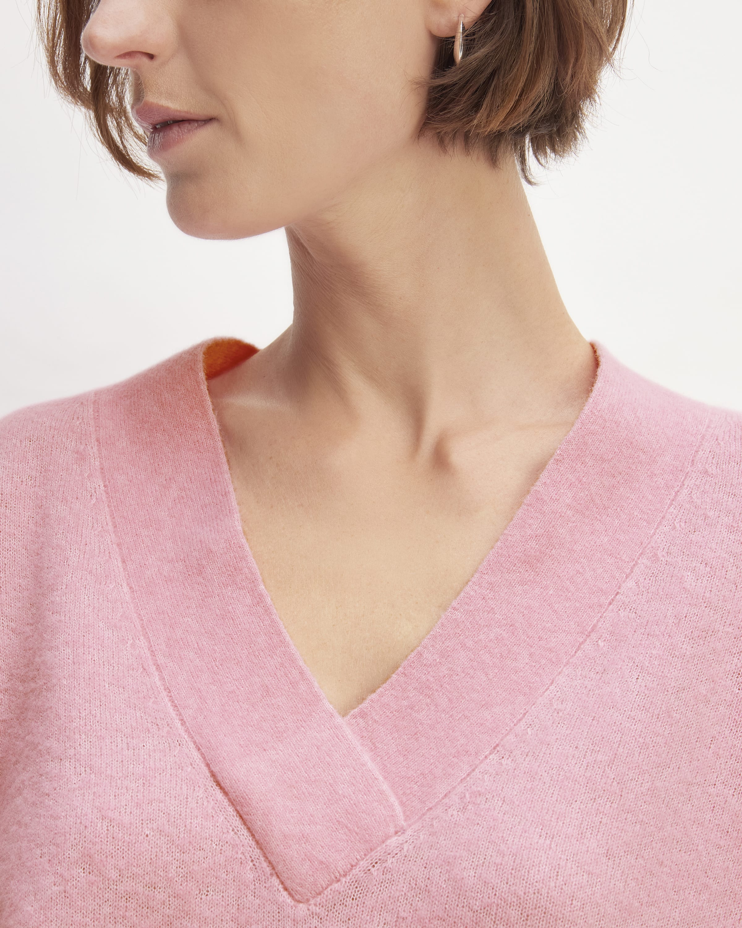 The Cozy-Stretch V-Neck Sweater Pink Peony – Everlane