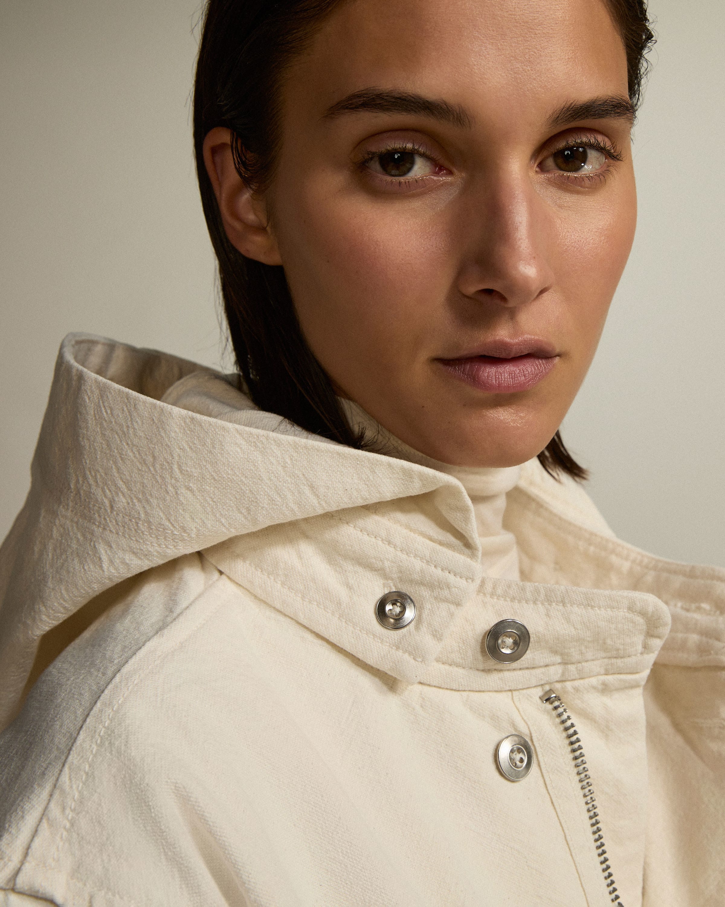 The Canvas Organic Cotton Parka Bone – Everlane