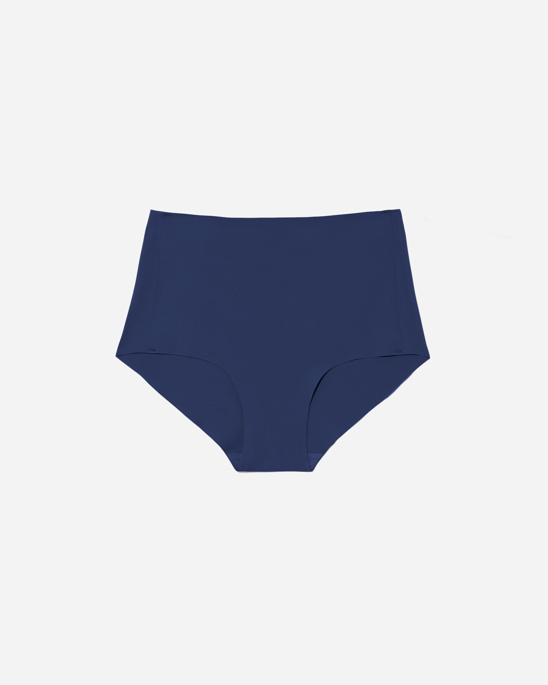 The Invisible High-Rise Hipster Ocean Cavern – Everlane