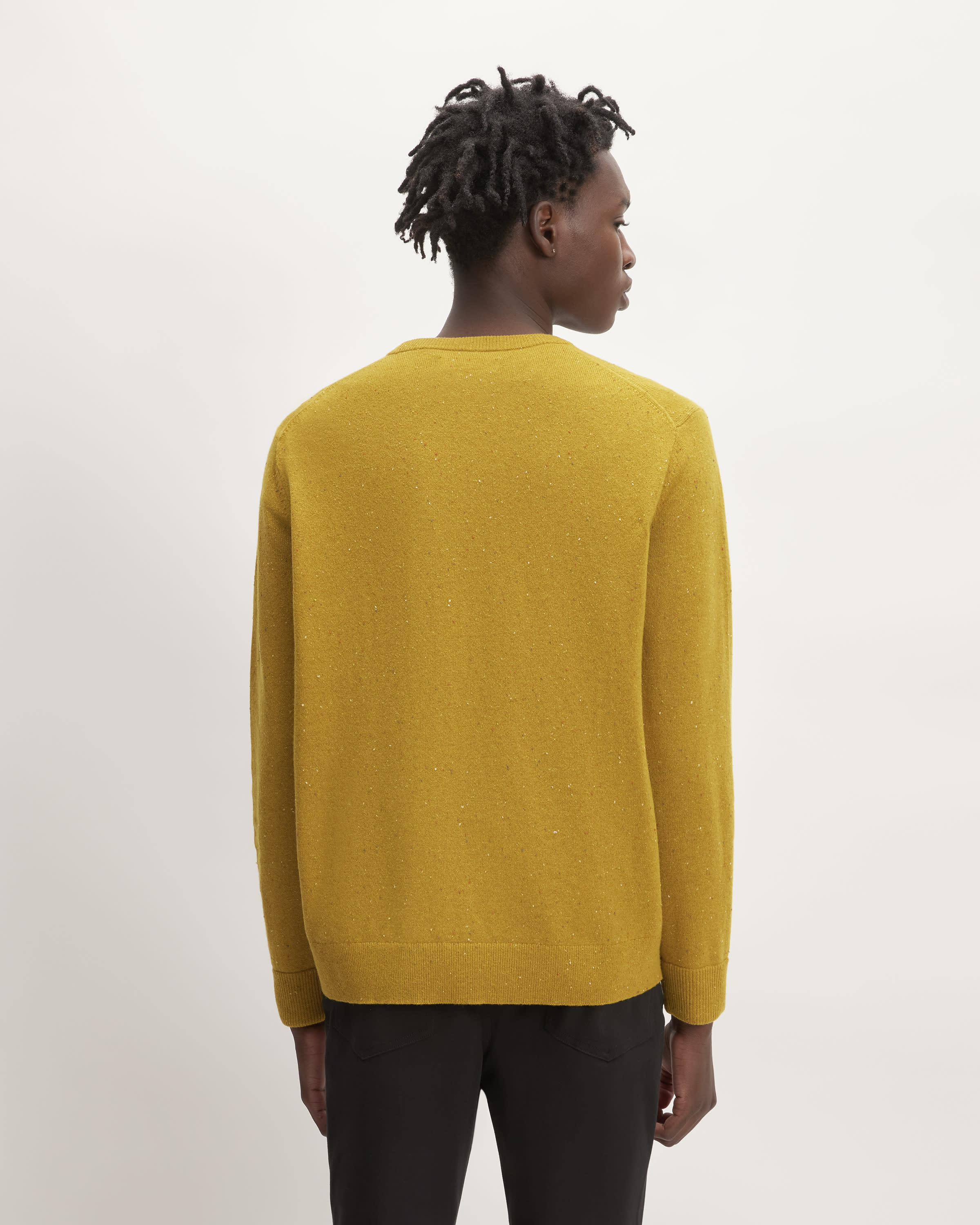 The Grade-A Cashmere Crew Mustard Donegal – Everlane