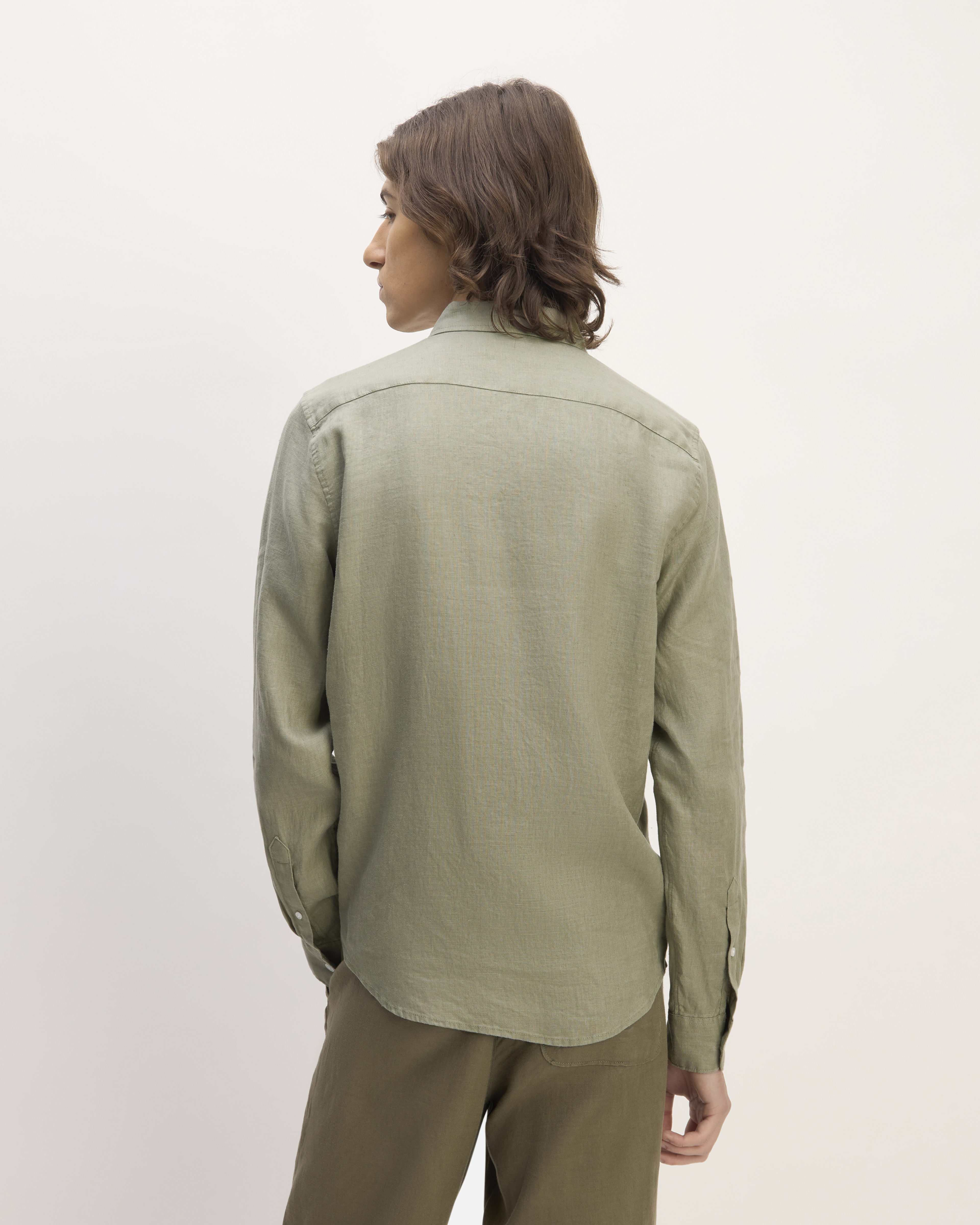 The Classic Shirt in Linen | Sage Green – Everlane
