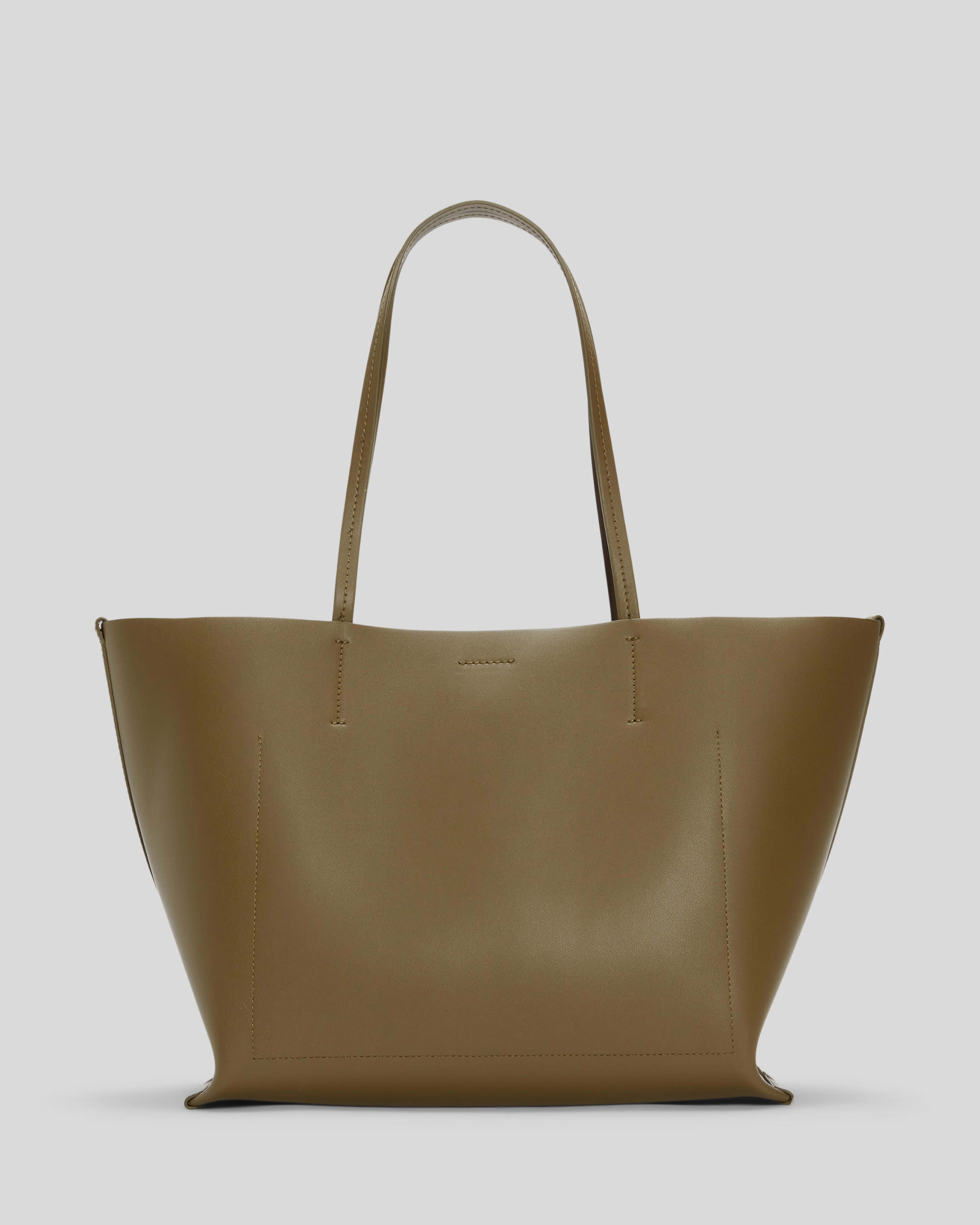 The Luxe Medium Italian Leather Tote Beech – Everlane