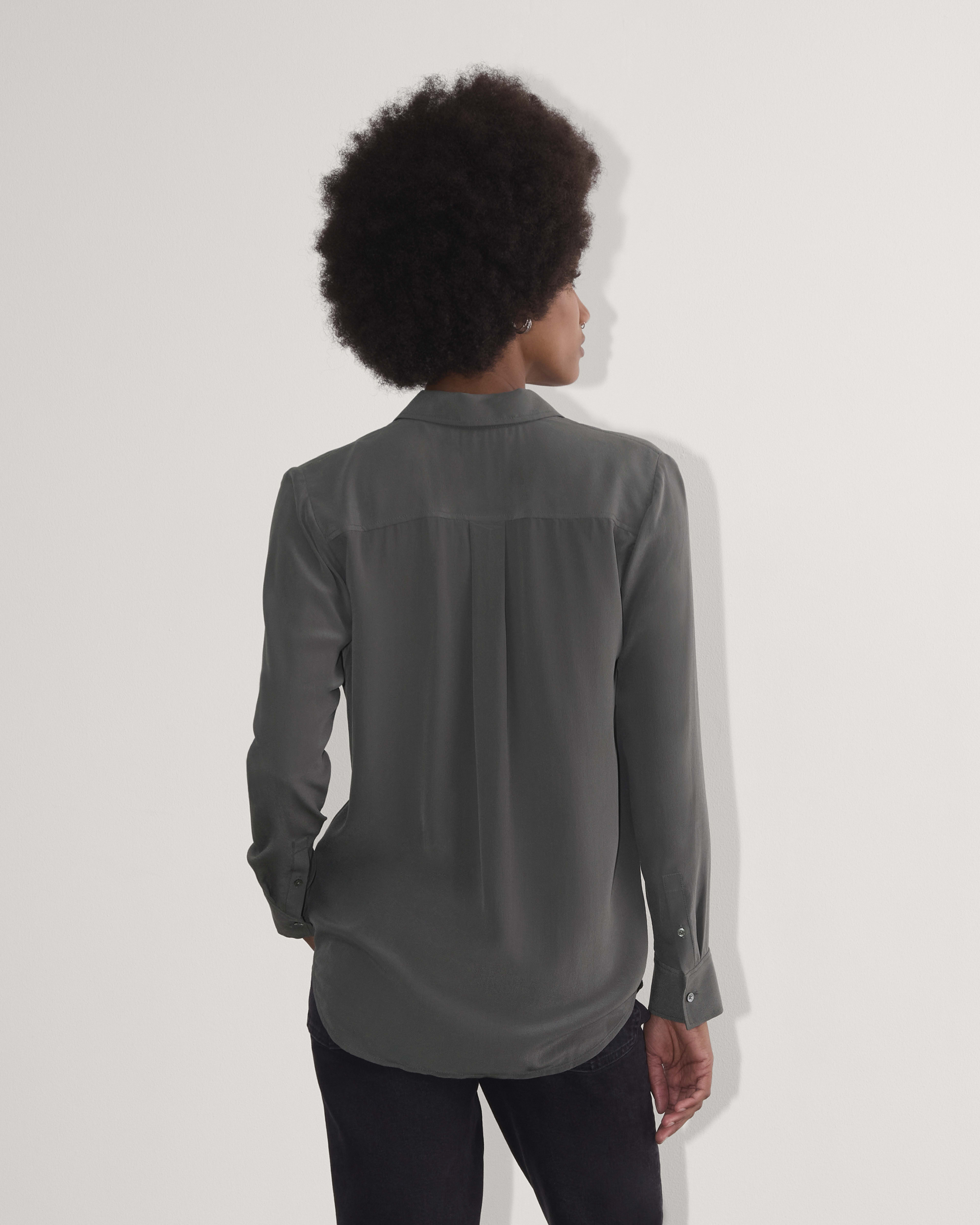 The Must-Have Shirt in Washable Silk | Graphite – Everlane