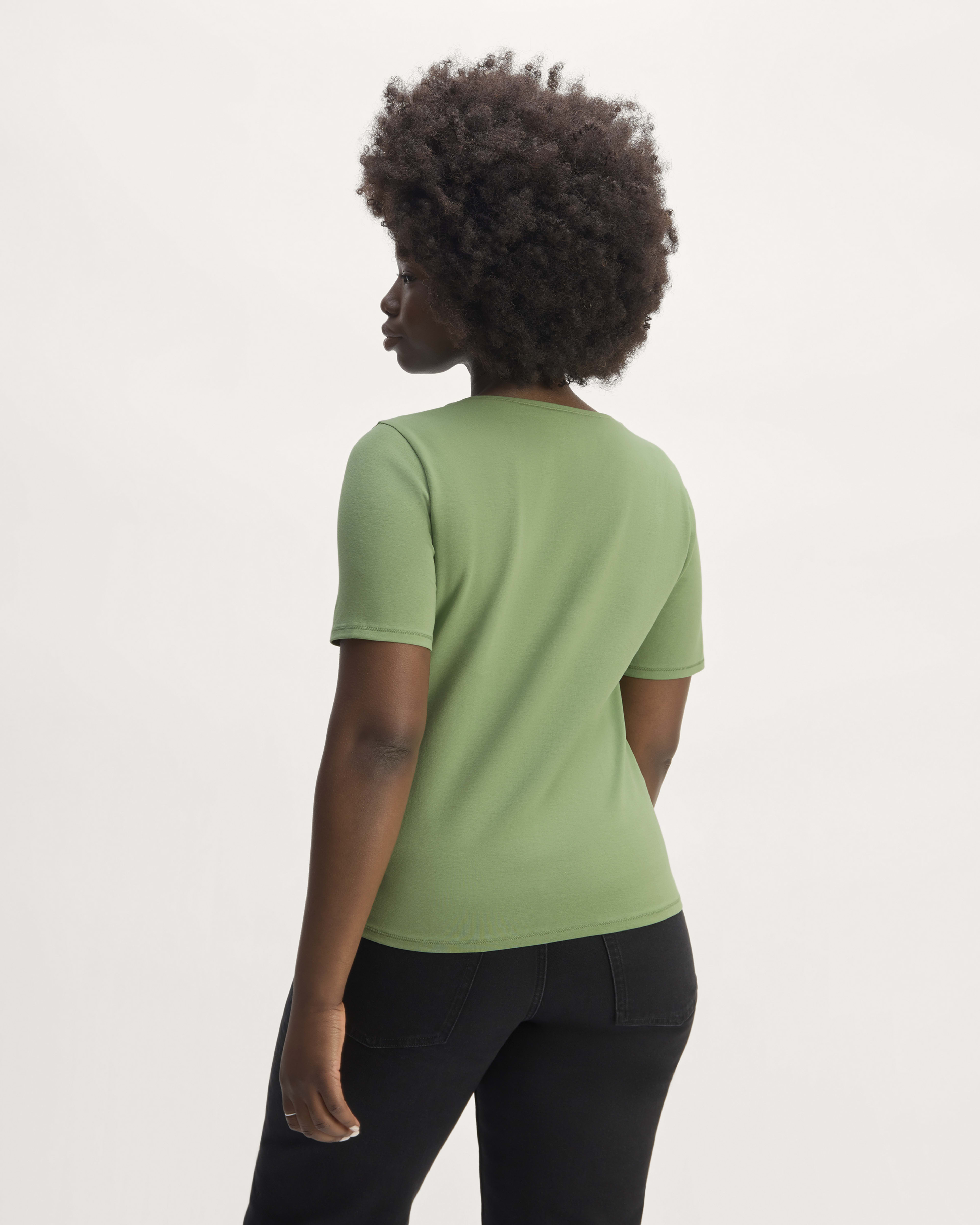 The Form Scoop-Neck Tee | Jade Green – Everlane
