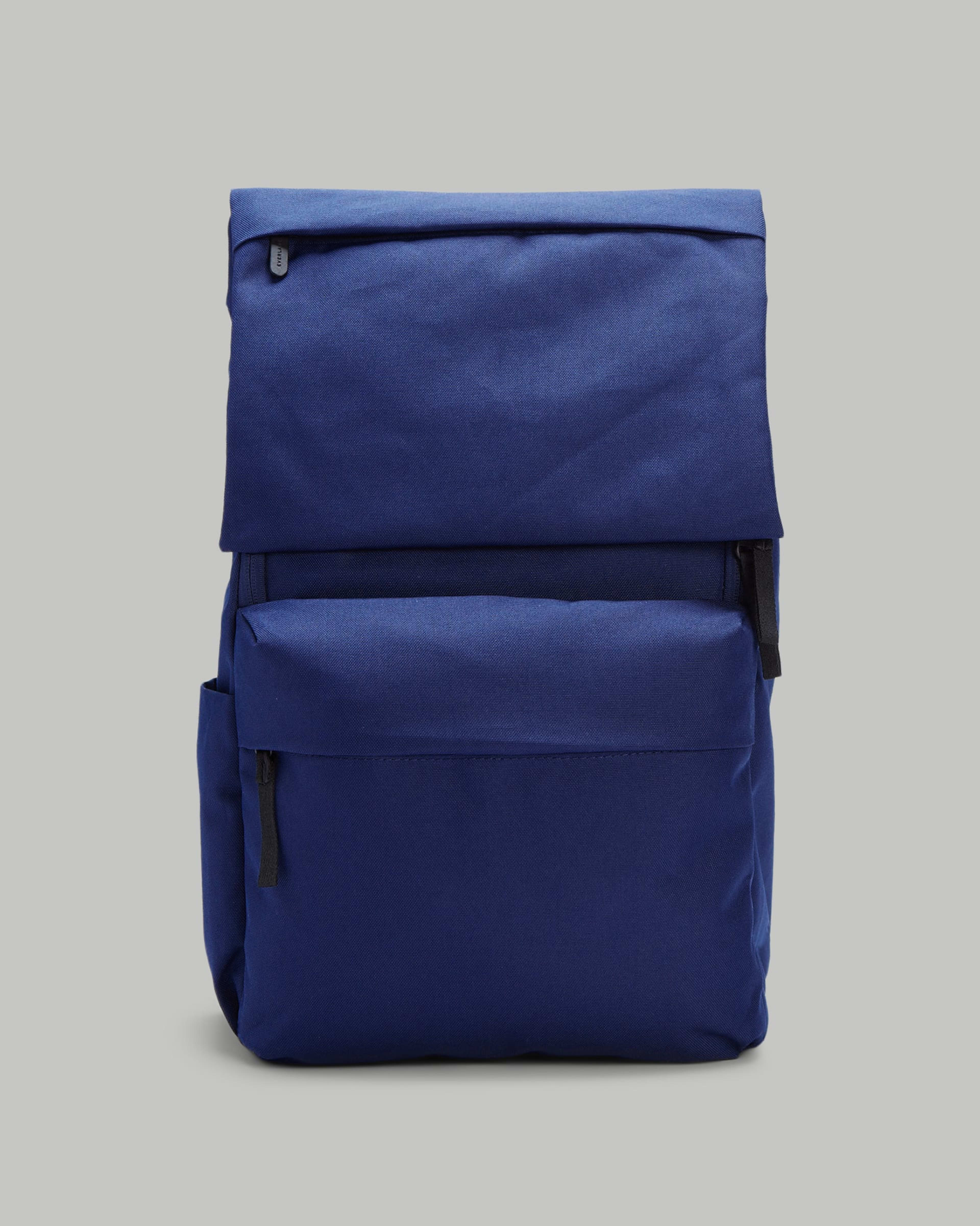 The ReNew Transit Backpack Ocean Cavern – Everlane