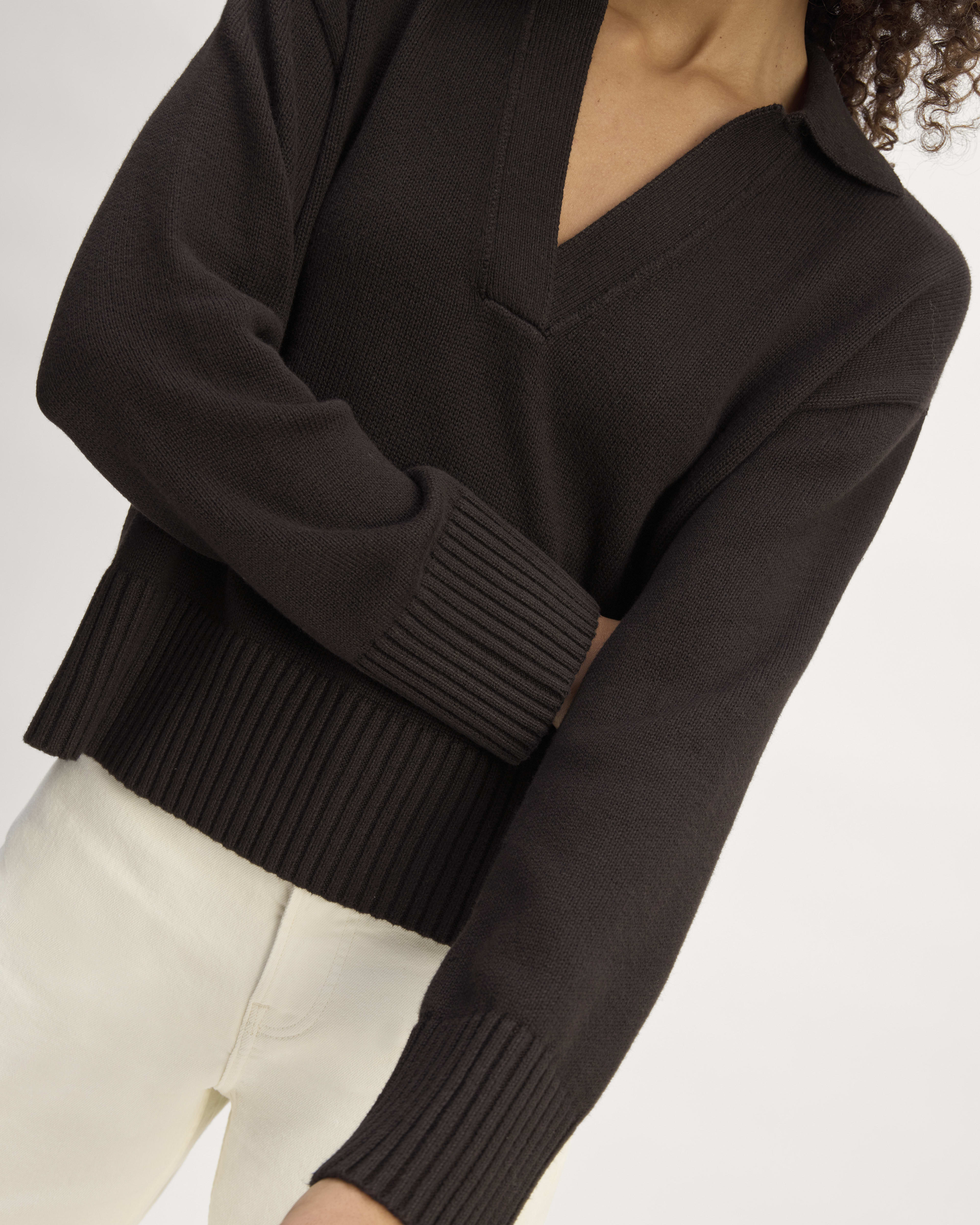 The Boxy Polo in Everyday Cotton Black – Everlane