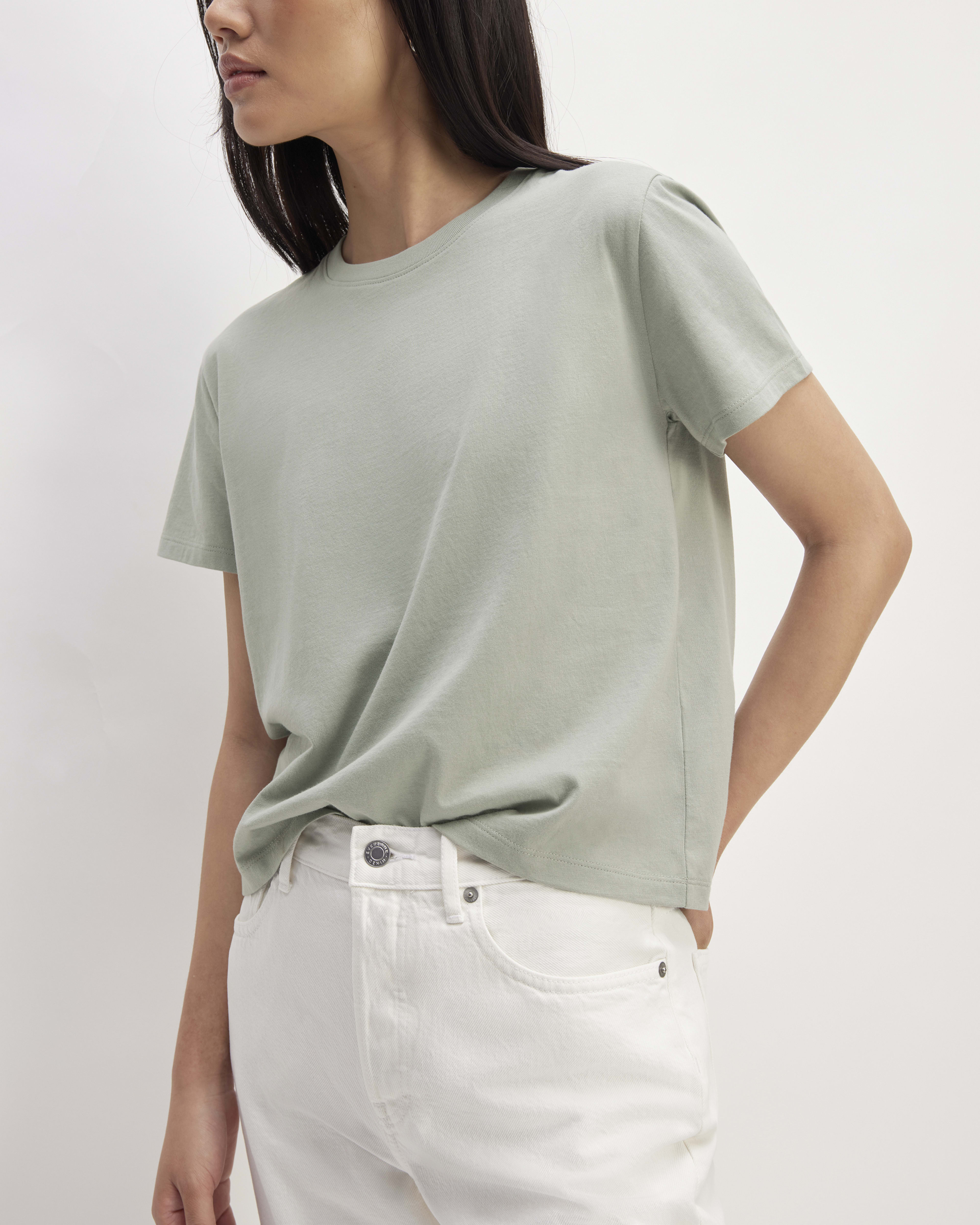 The Box-Cut Tee in Essential Cotton Sage Green – Everlane
