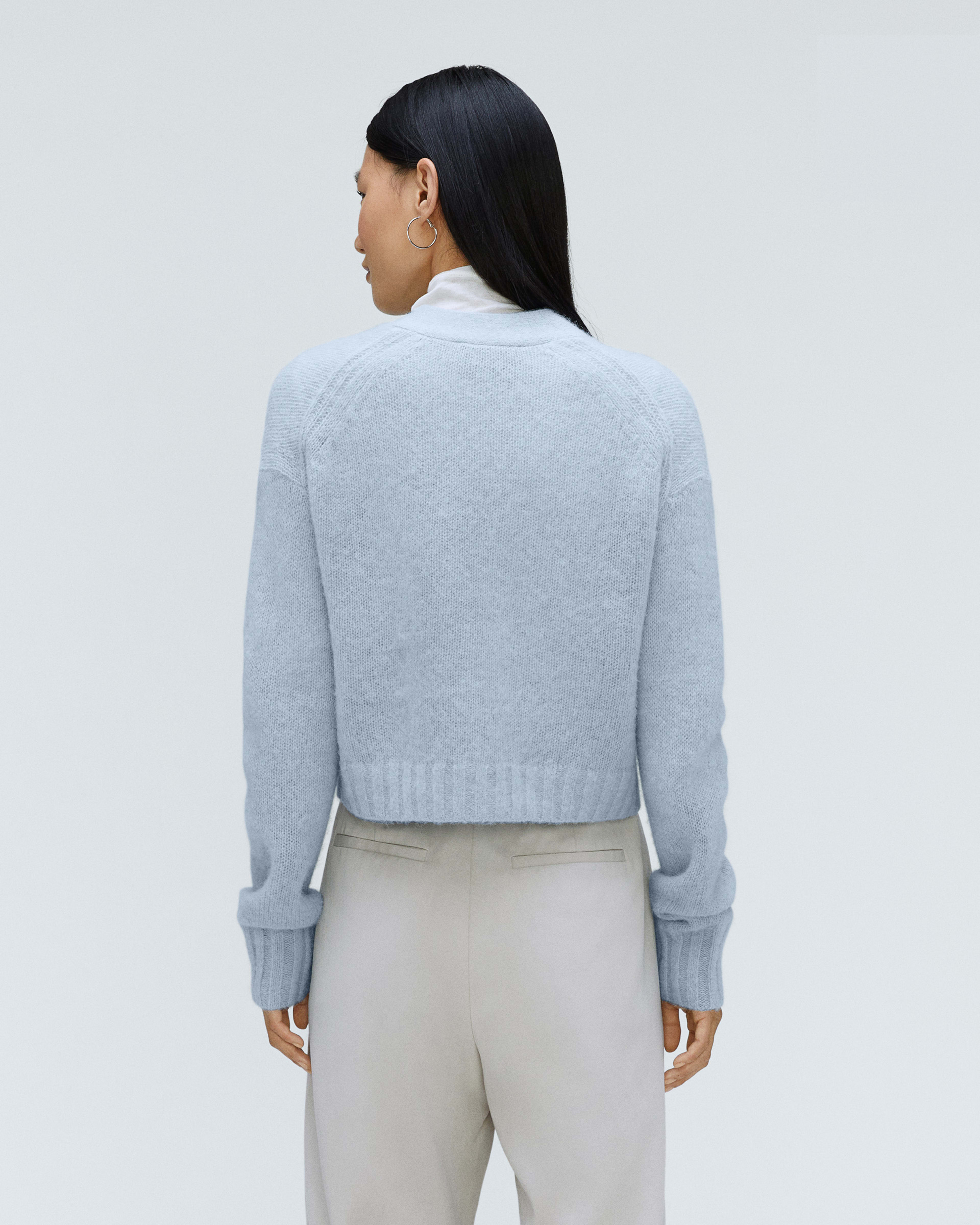 The Alpaca V-Neck Cropped Cardigan | Mist – Everlane