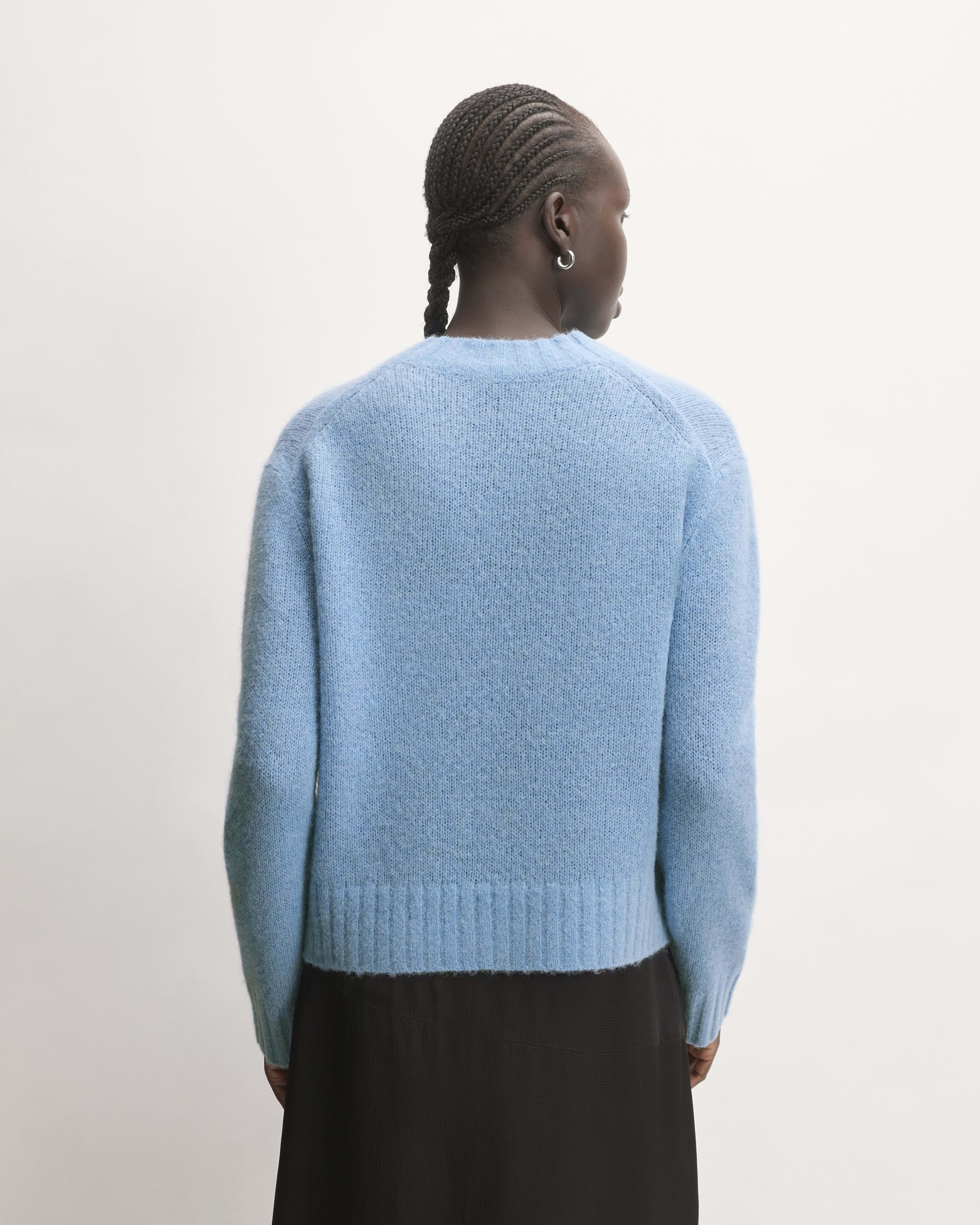 The Alpaca Cropped Crewneck Sweater Heritage Blue – Everlane