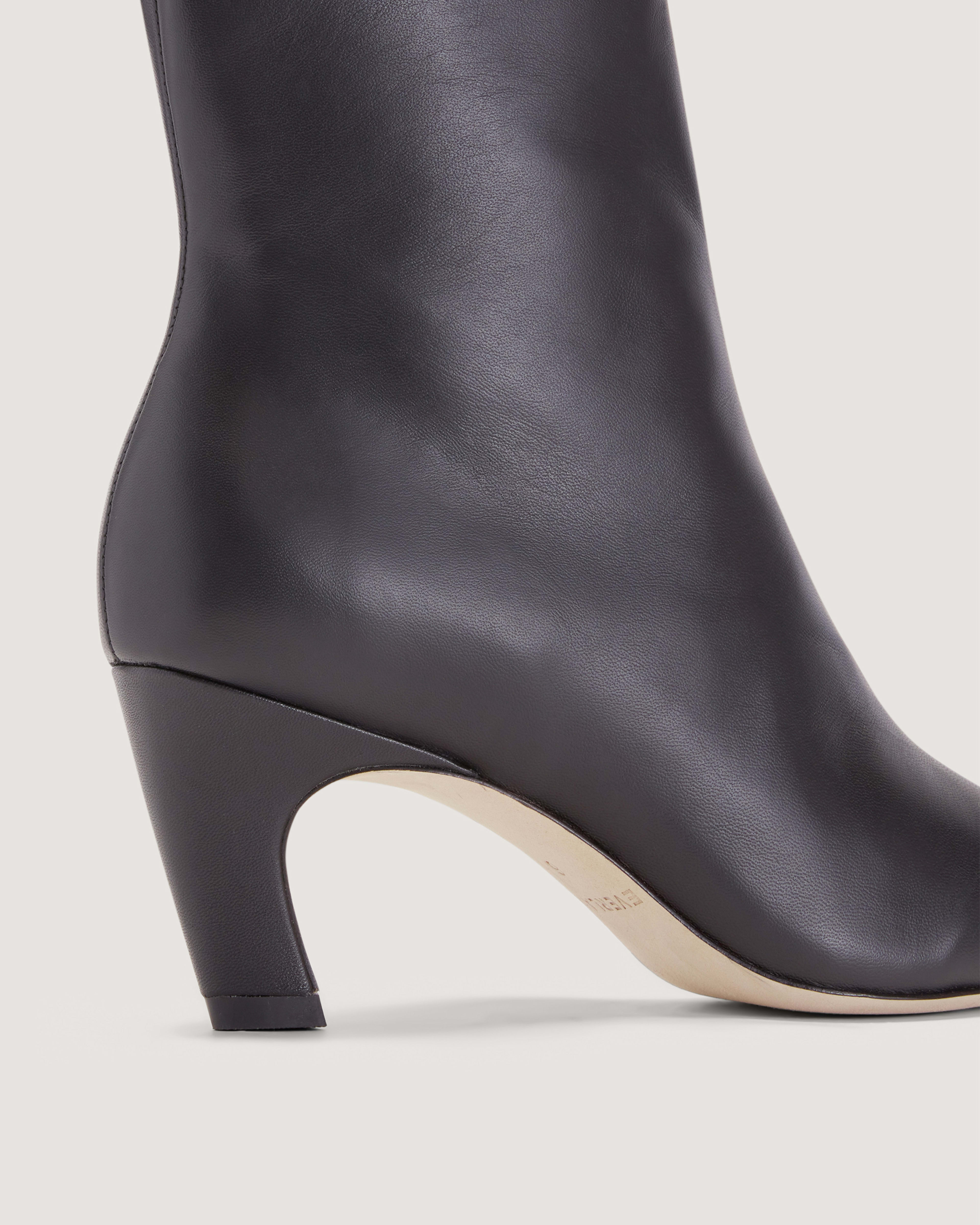The Short Banana Boot | Black – Everlane