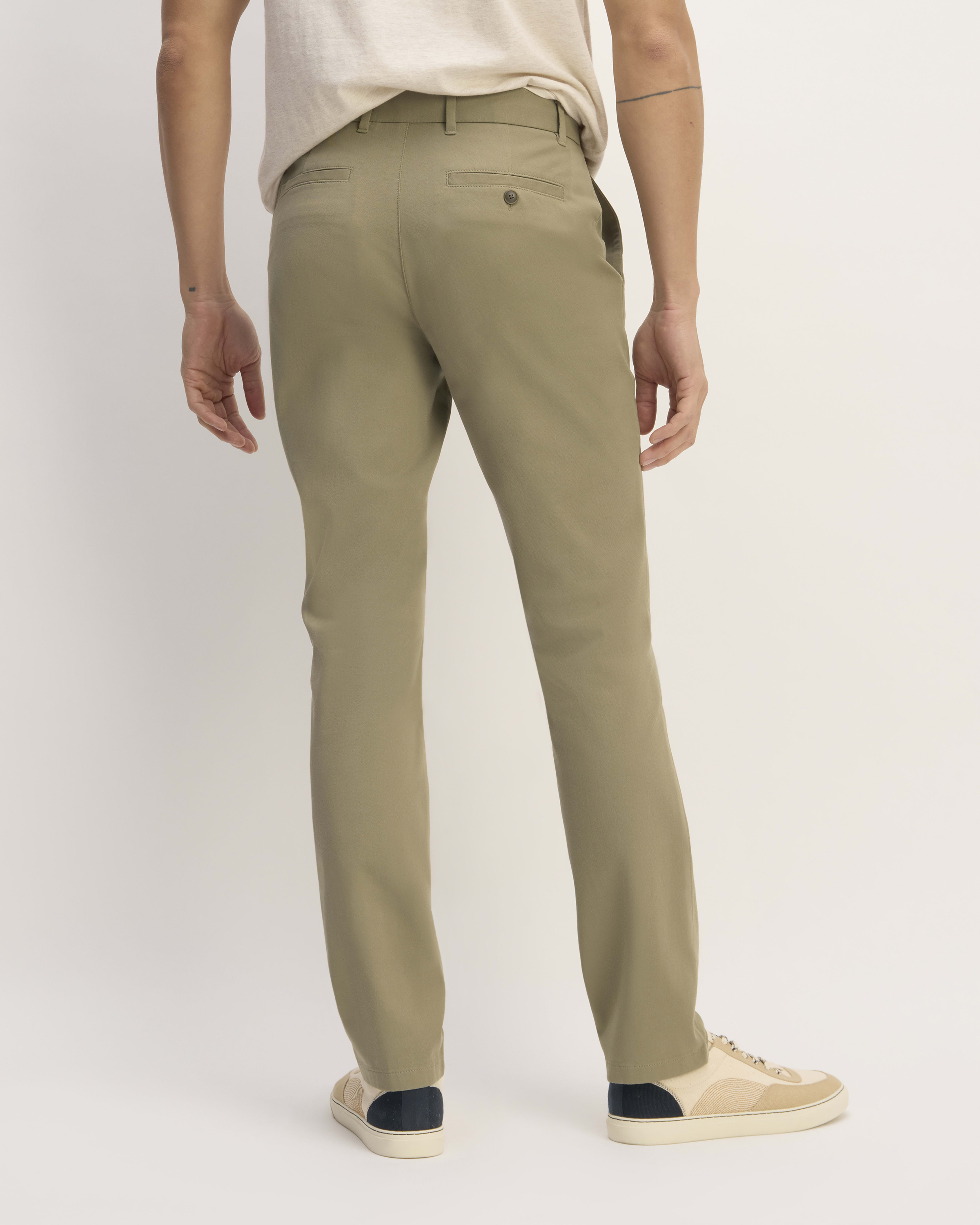 The Performance Chino | Uniform | Pale Green | Slim – Everlane