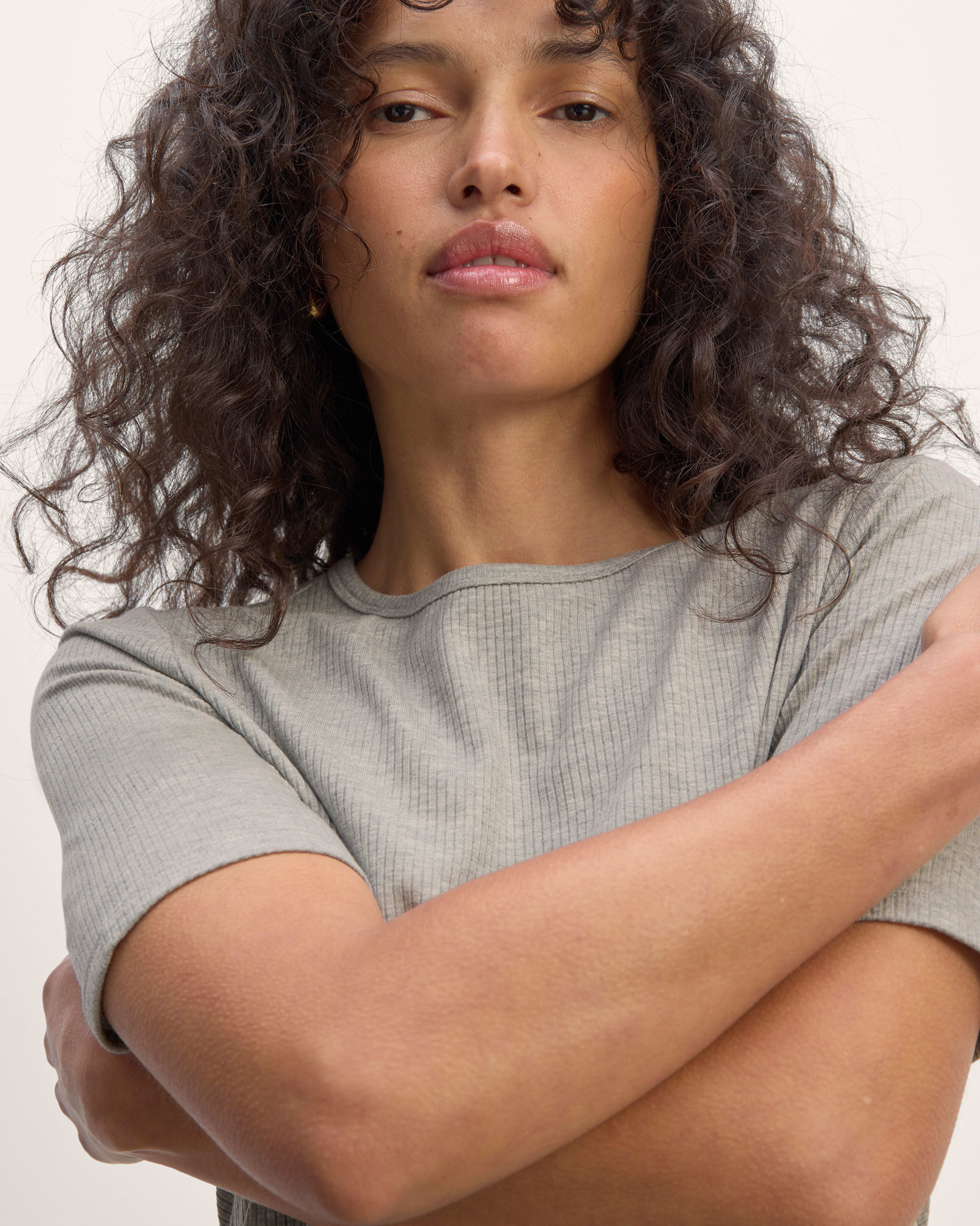 The Shimmy Tee Heathered Grey – Everlane