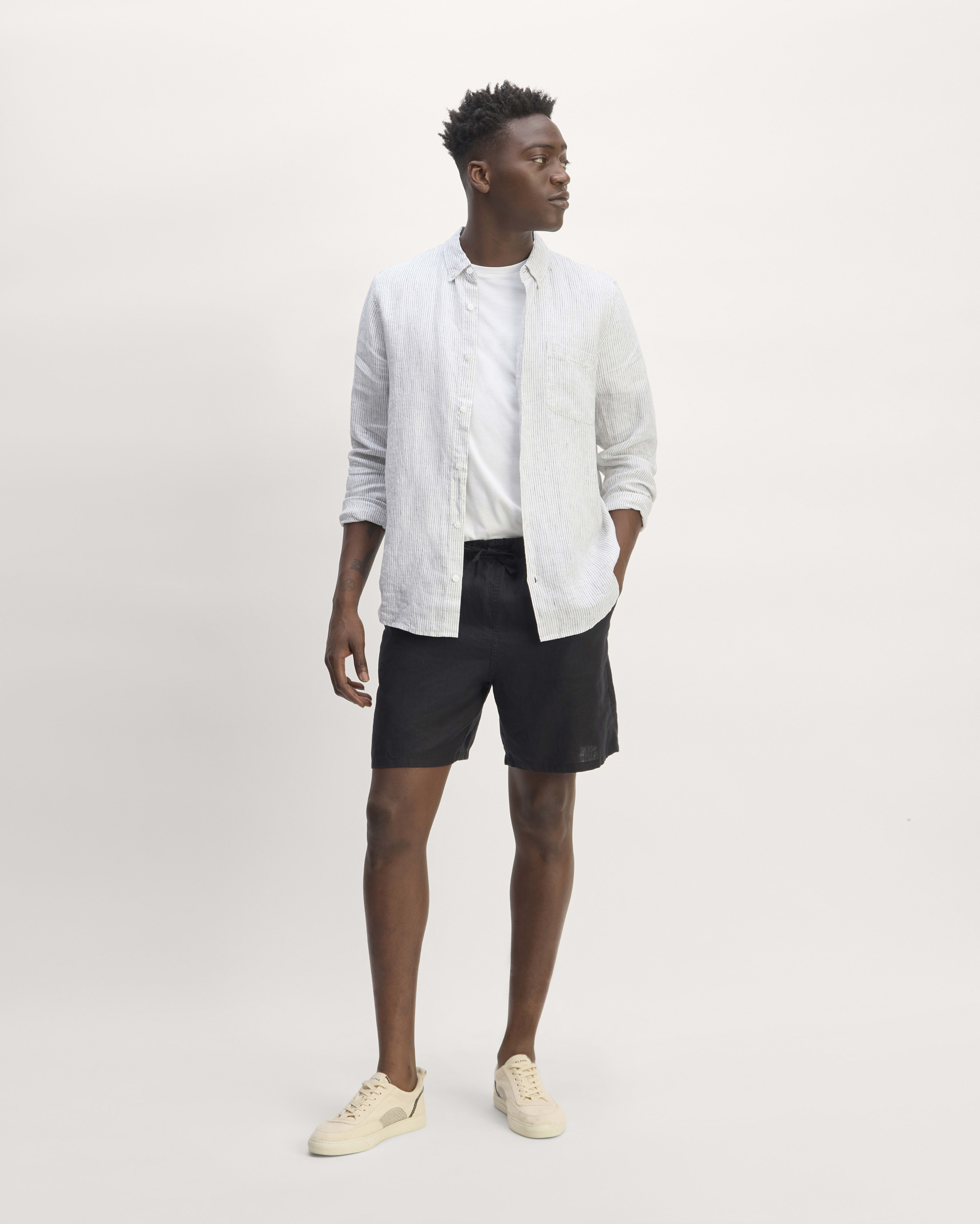 The Classic Shirt in Linen | White / Black – Everlane
