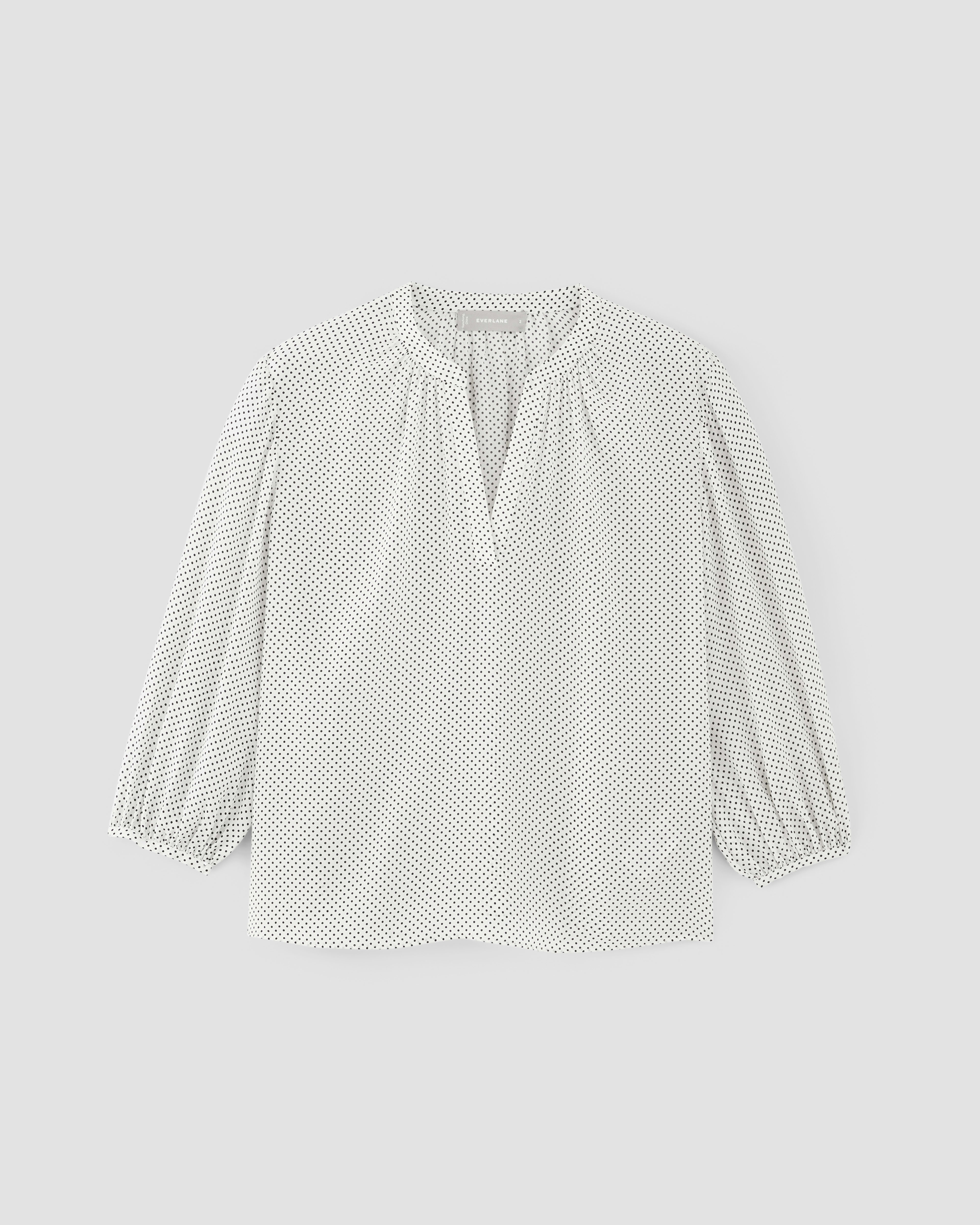 The Washable Clean Silk V-Neck Top Bone / Black Polka Dot – Everlane