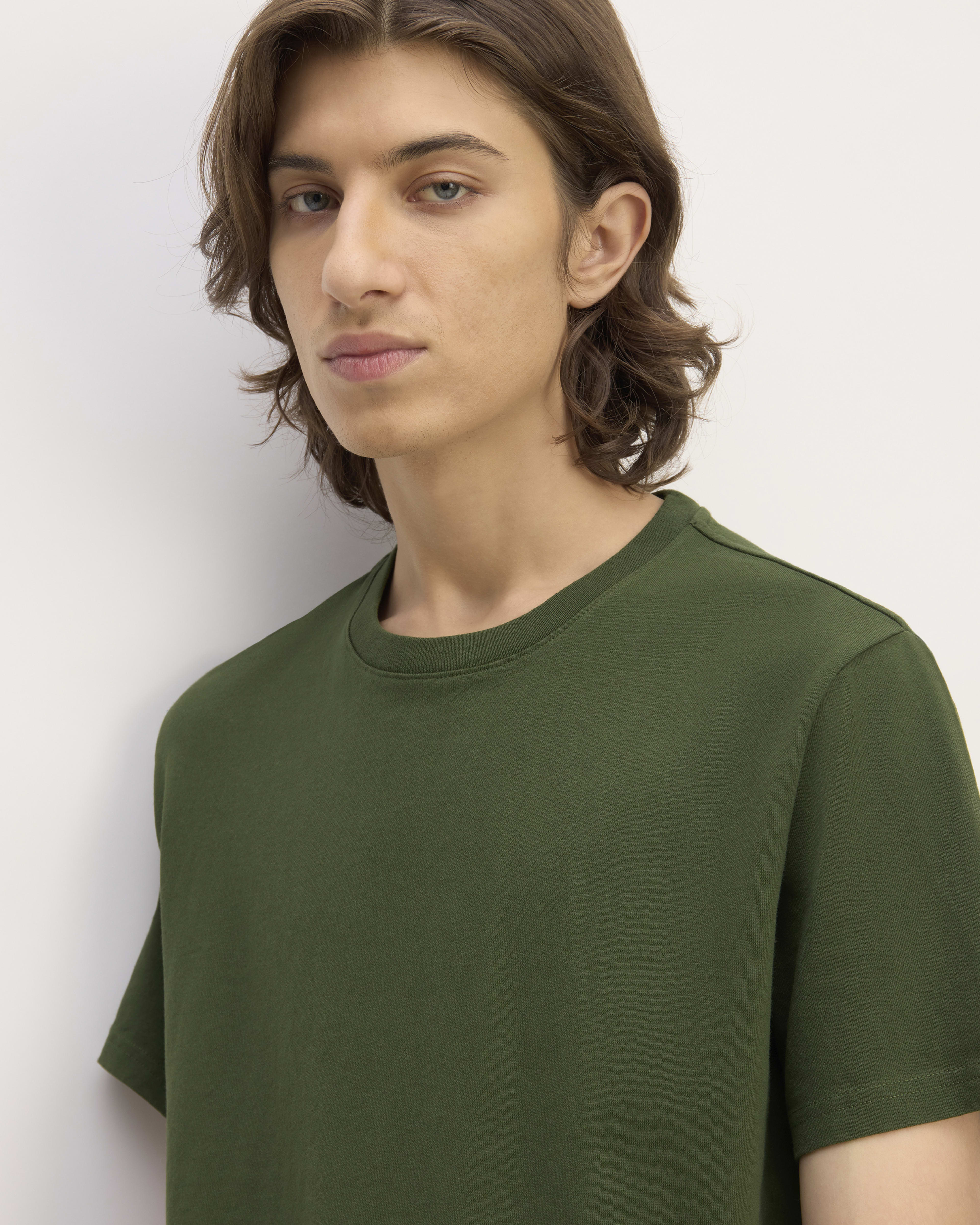 The Premium-Weight Crew | Uniform | Deep Moss Green – Everlane