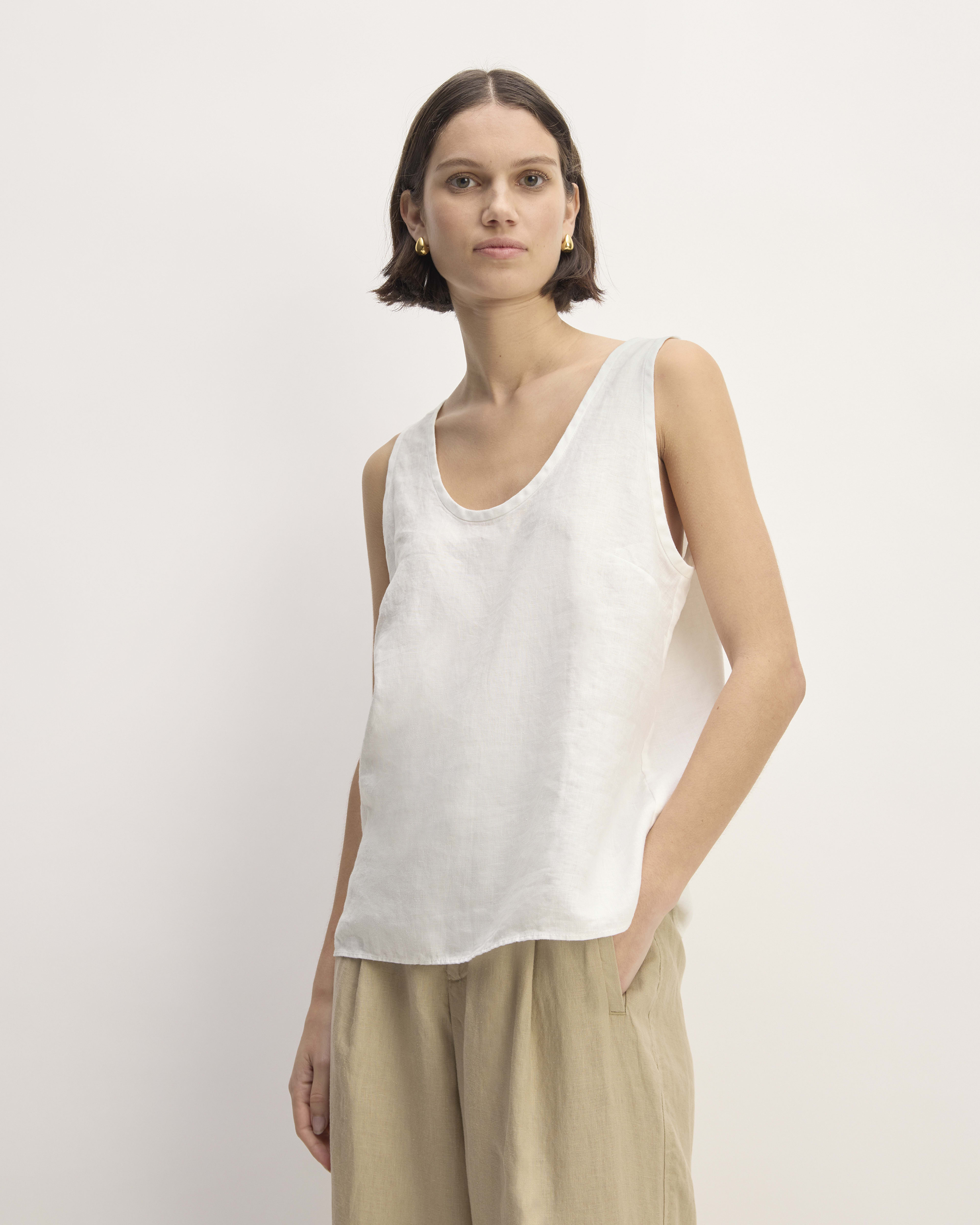 The Scoop Tank in Linen | White – Everlane