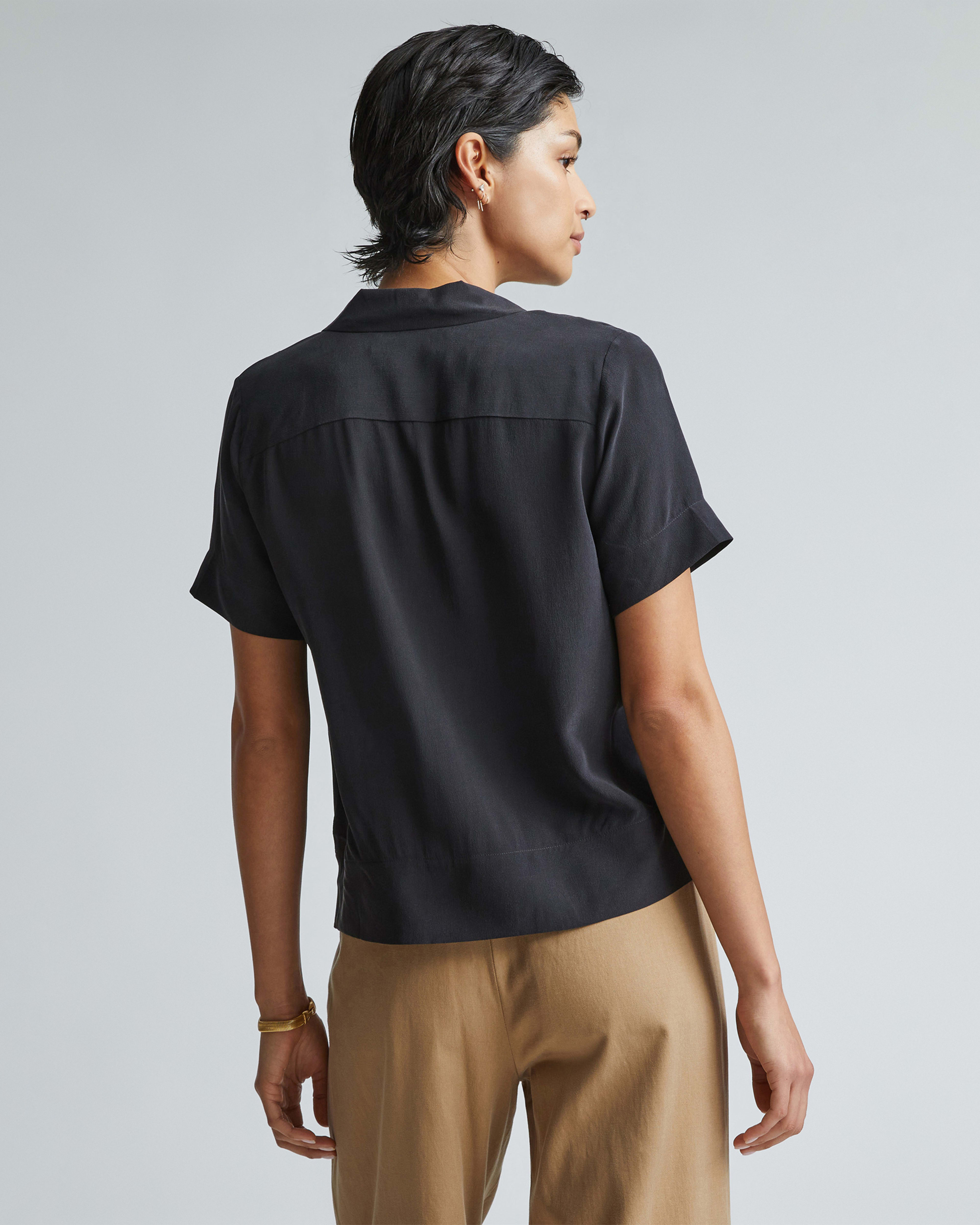 The Notch Shirt in Washable Silk | Black – Everlane
