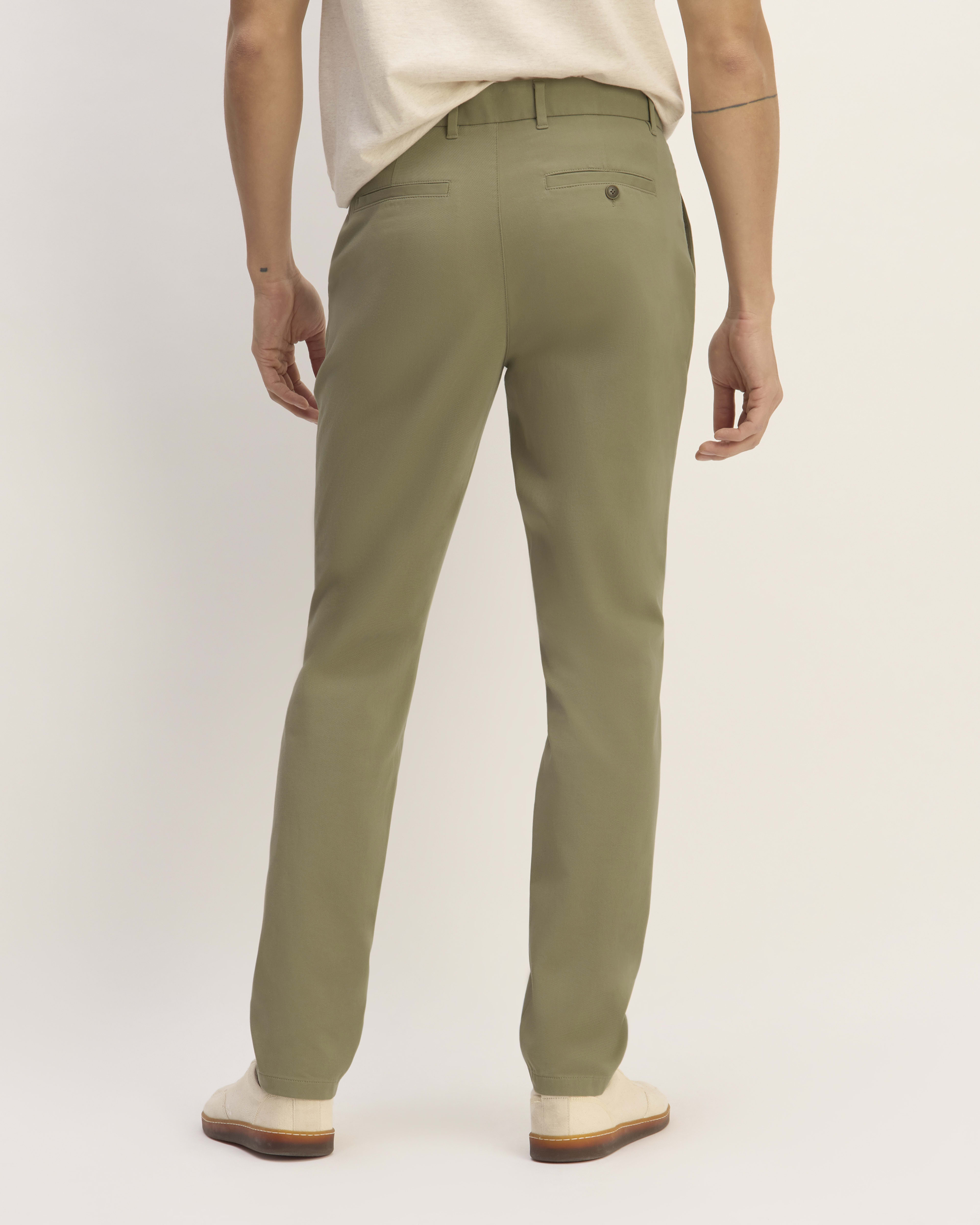 The Performance Chino | Uniform | Pale Green | Athletic – Everlane