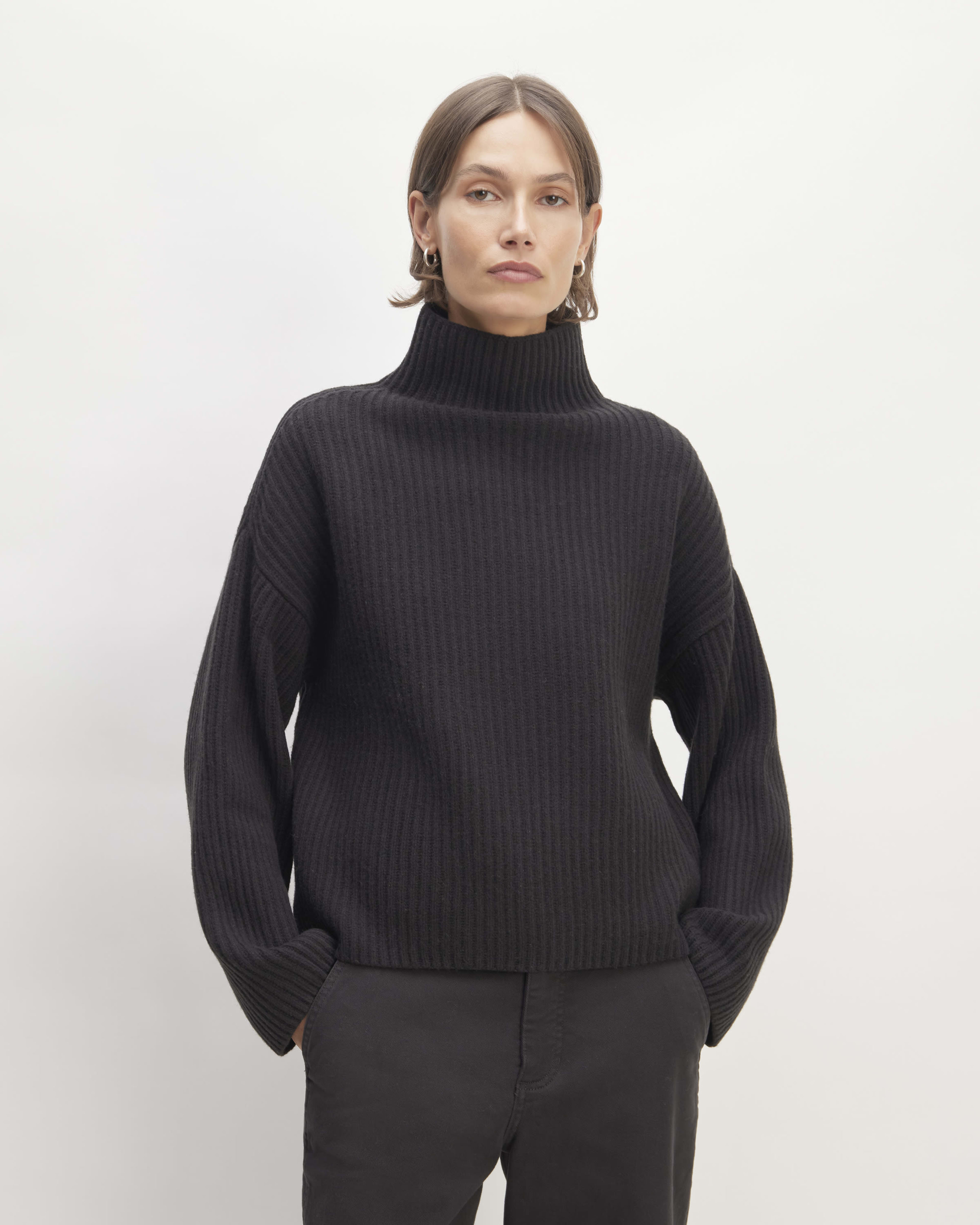 The Felted Merino Funnel-Neck Pullover Black – Everlane