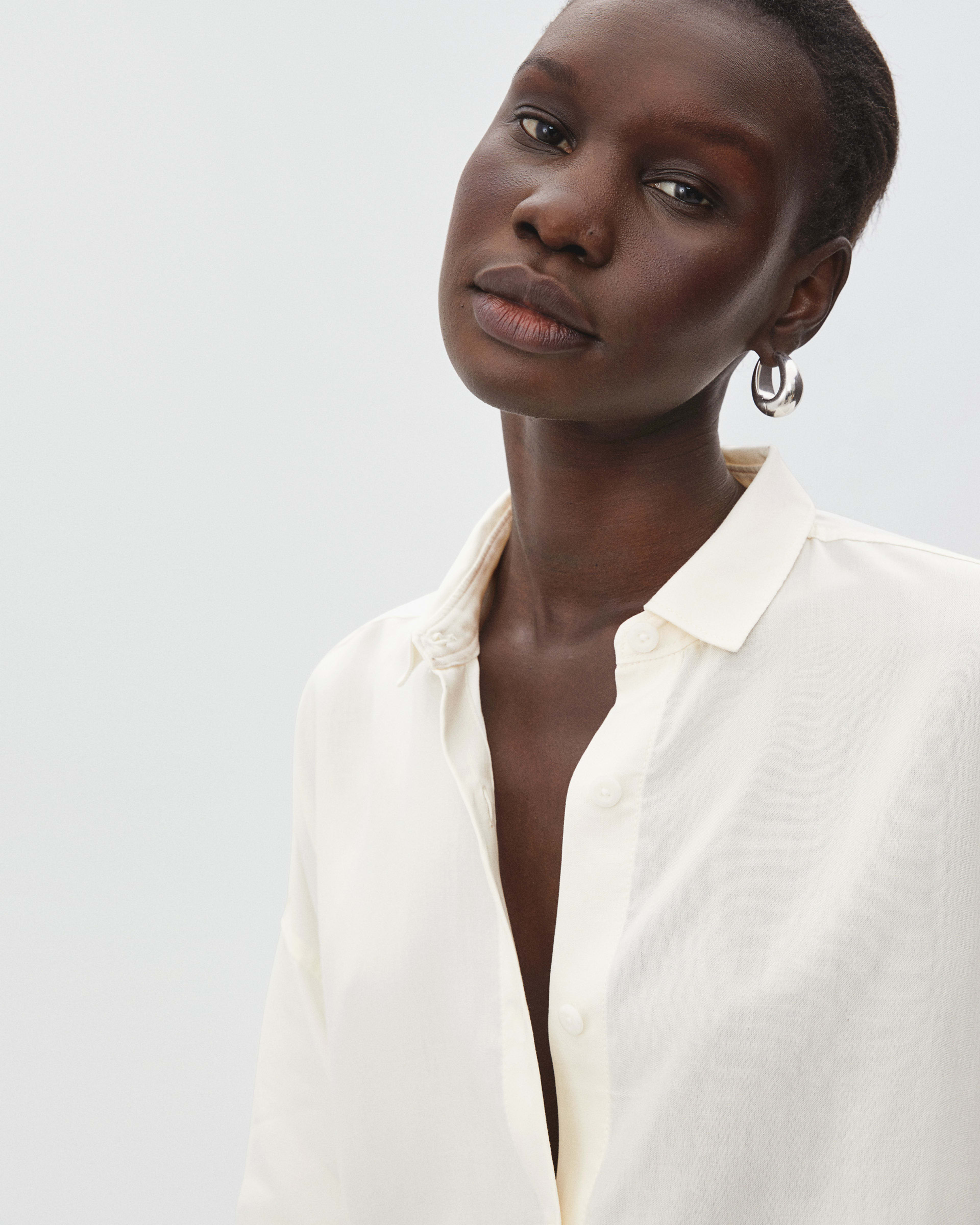 The Drapey Square Shirt Bone – Everlane