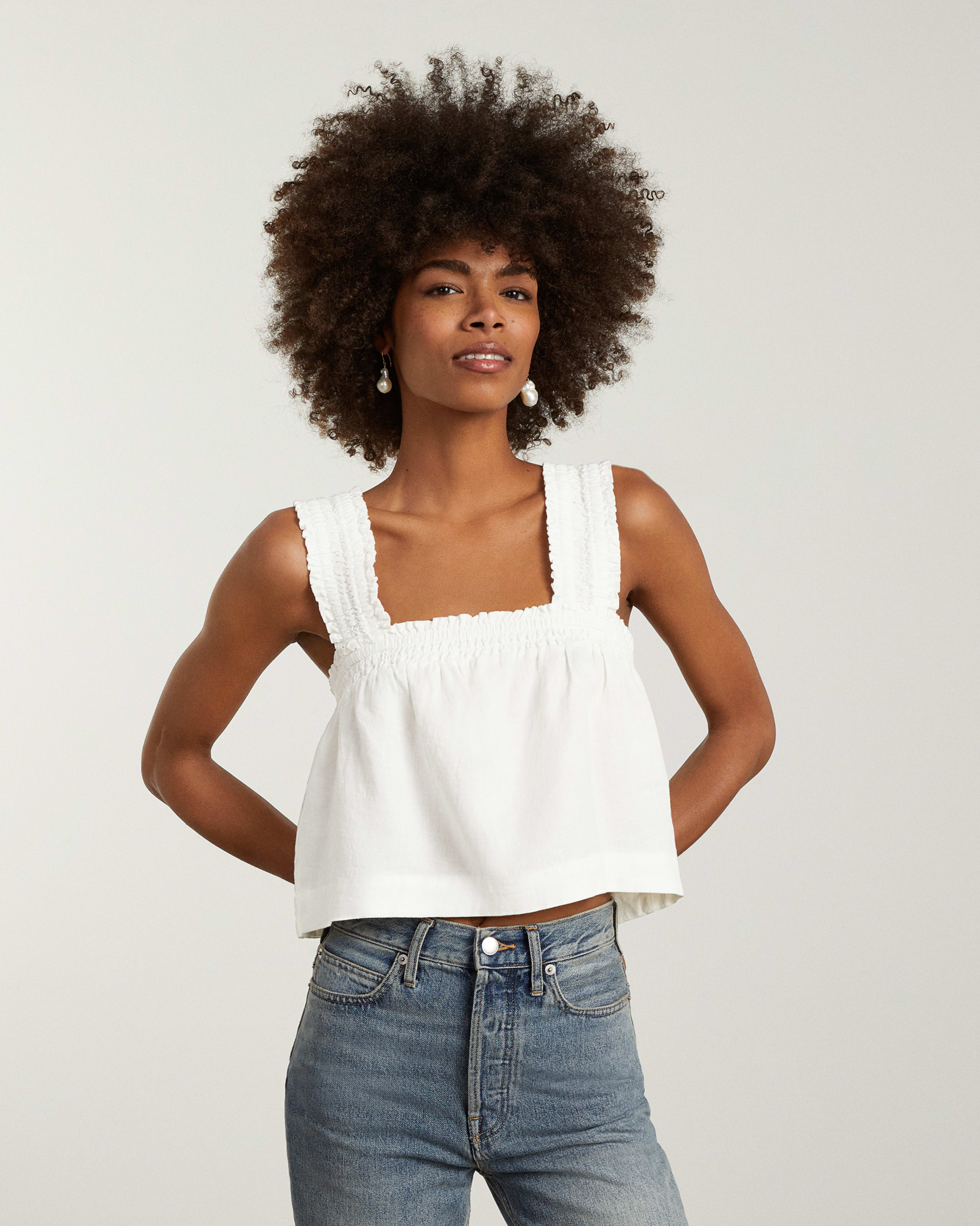 The Smocked Linen Cami White – Everlane