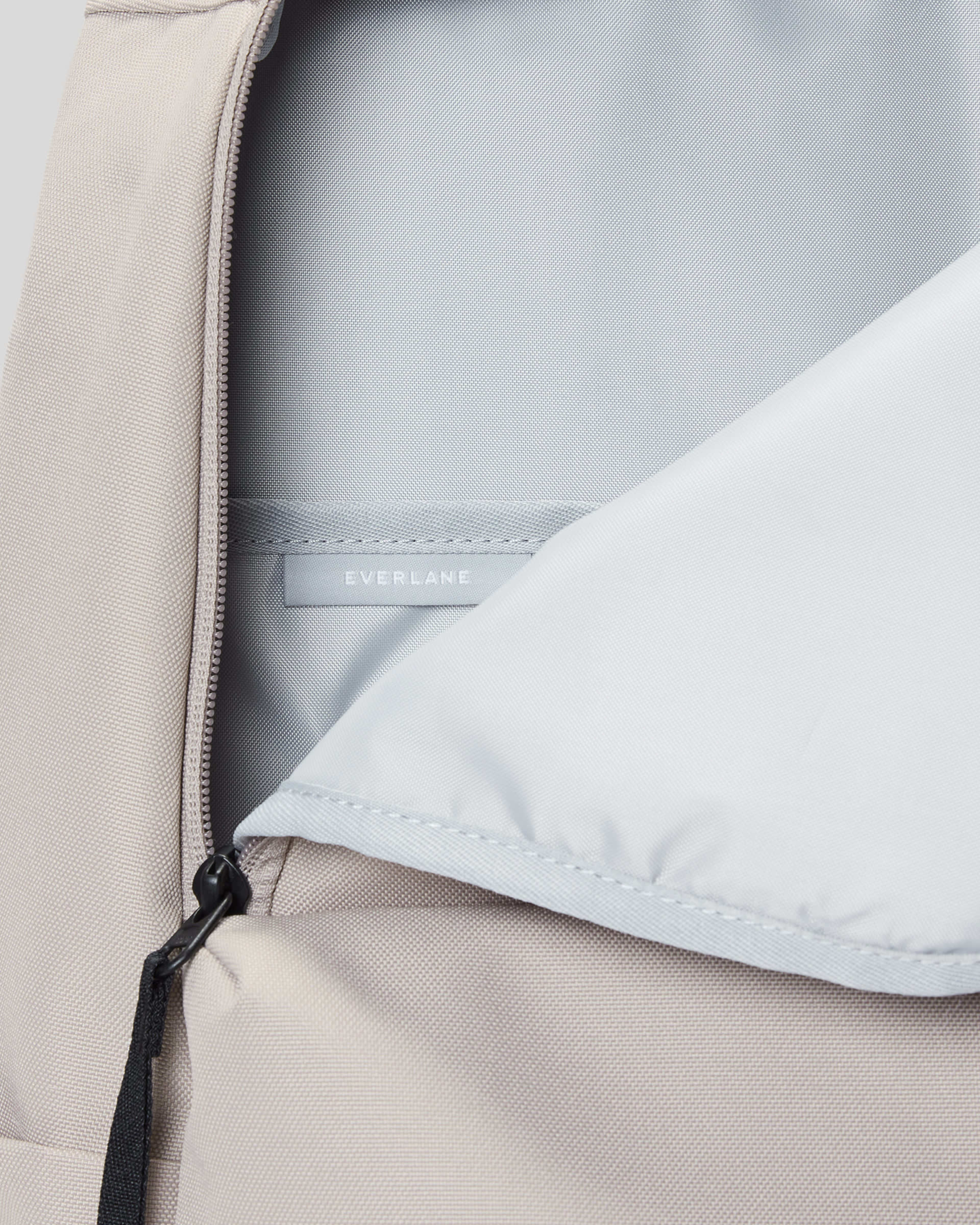 The ReNew Transit Backpack Warm Quartz (with label) – Everlane