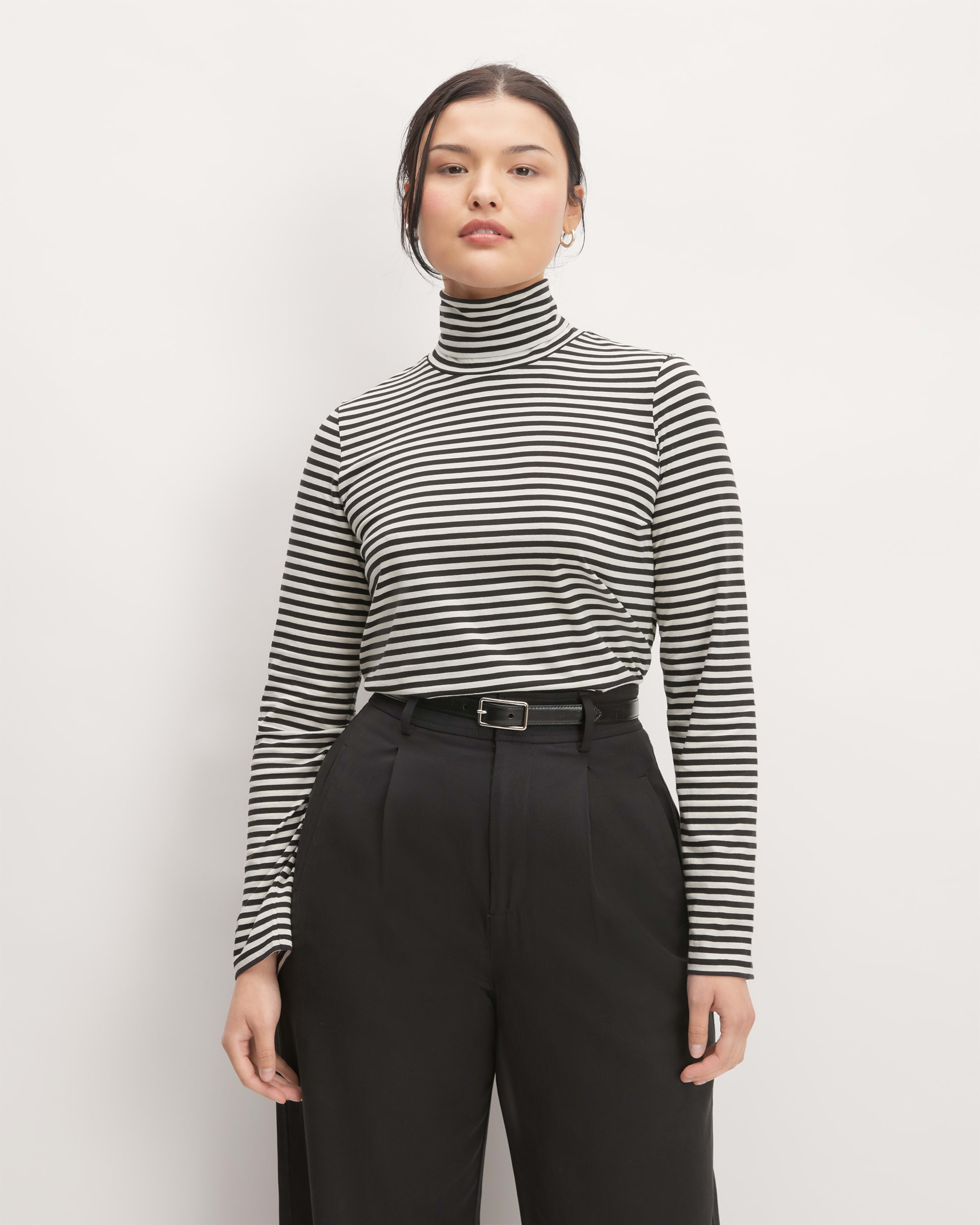 The Organic Cotton Turtleneck | Black / Bone – Everlane