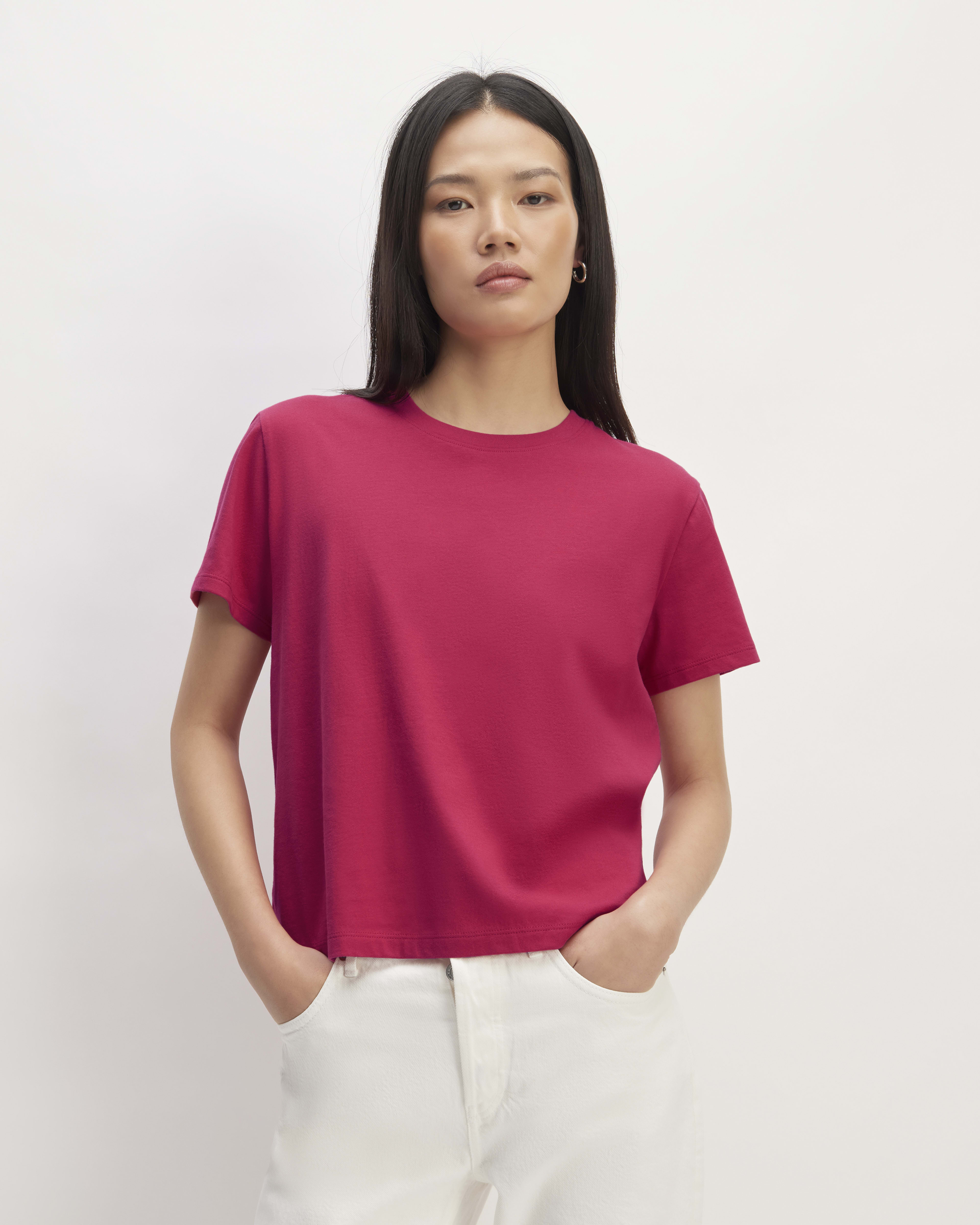 The Box-Cut Tee in Essential Cotton | Red Currant | No Pocket – Everlane