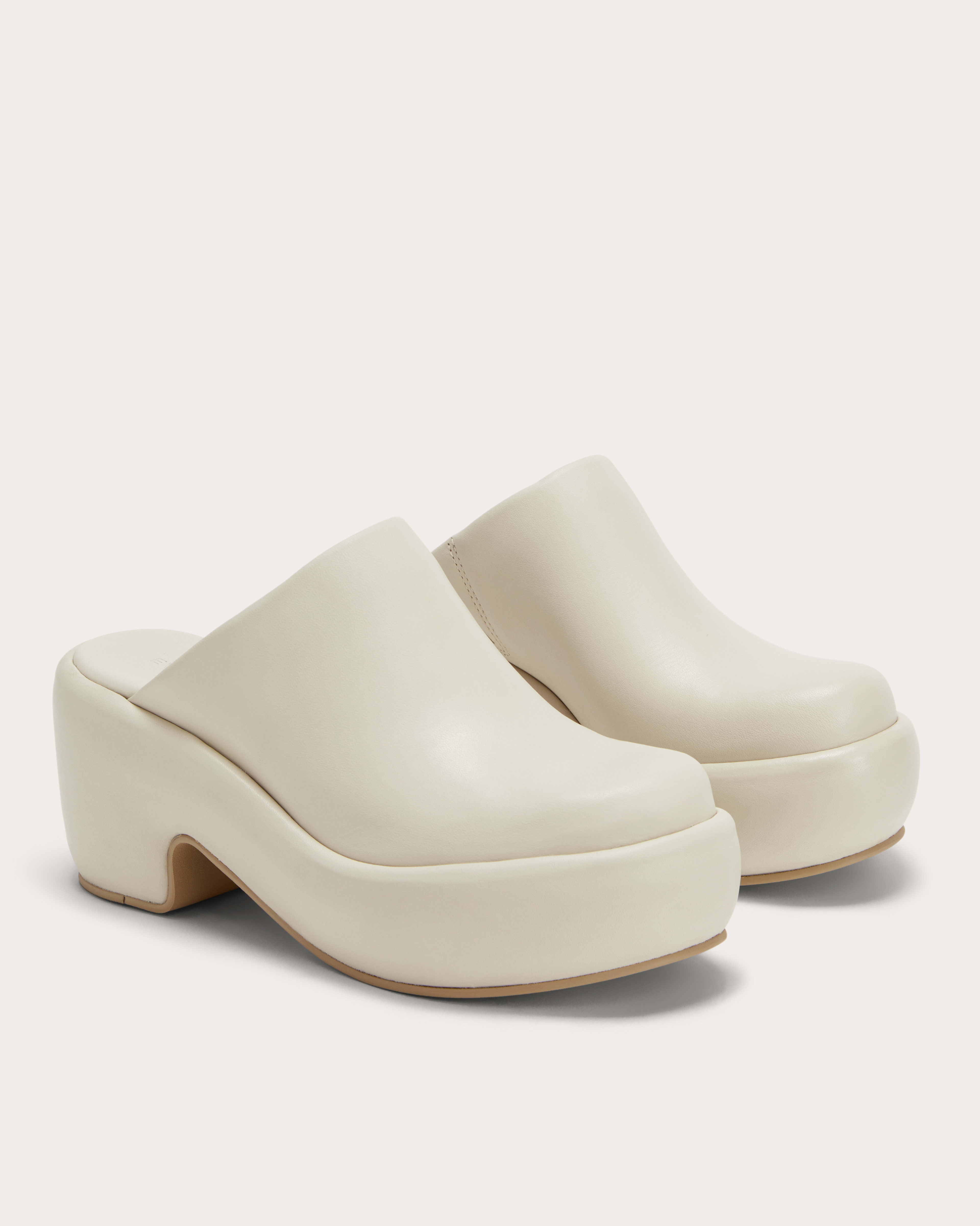 The Puffa Clog Parchment – Everlane