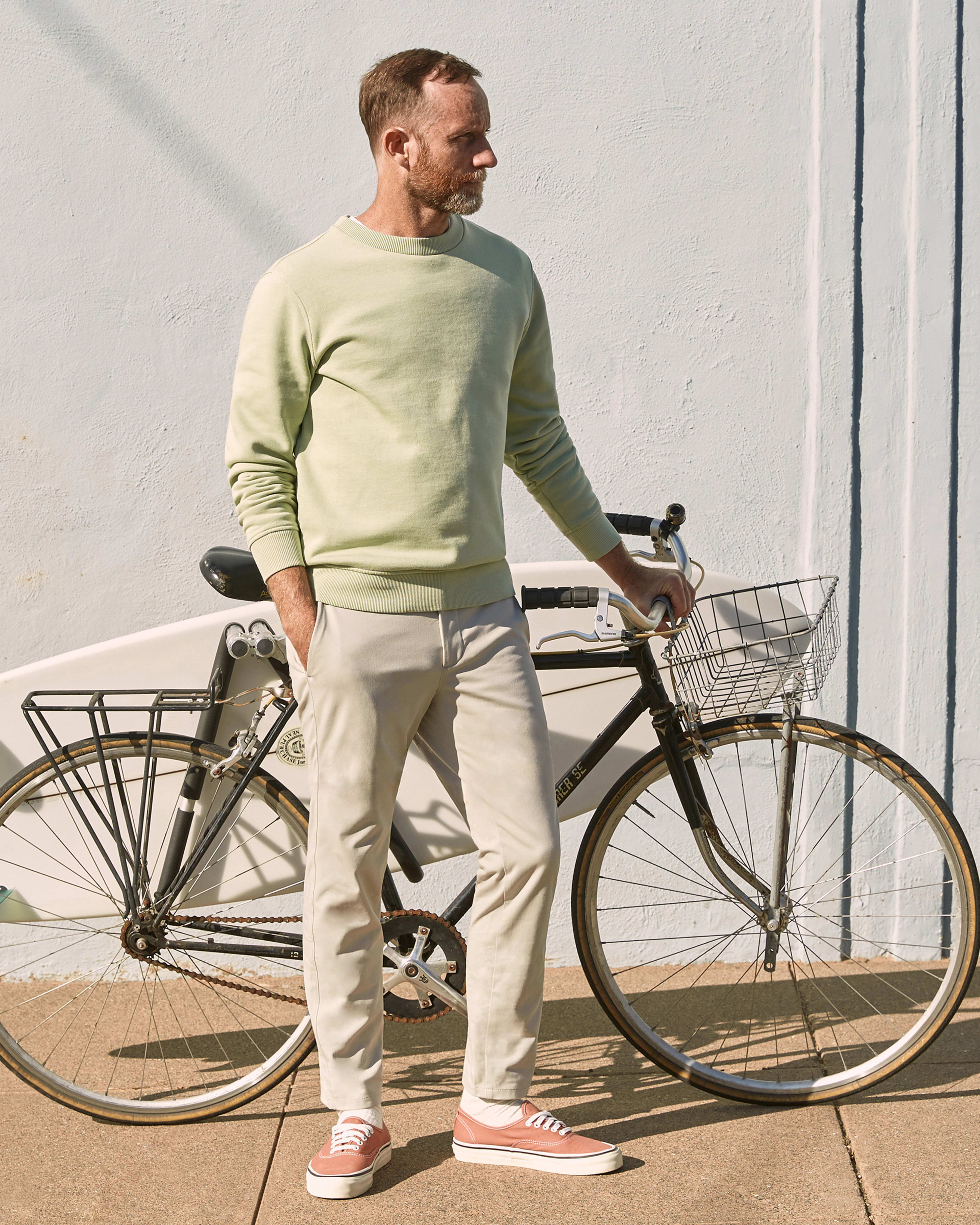 The Performance Chino | Uniform Stone – Everlane