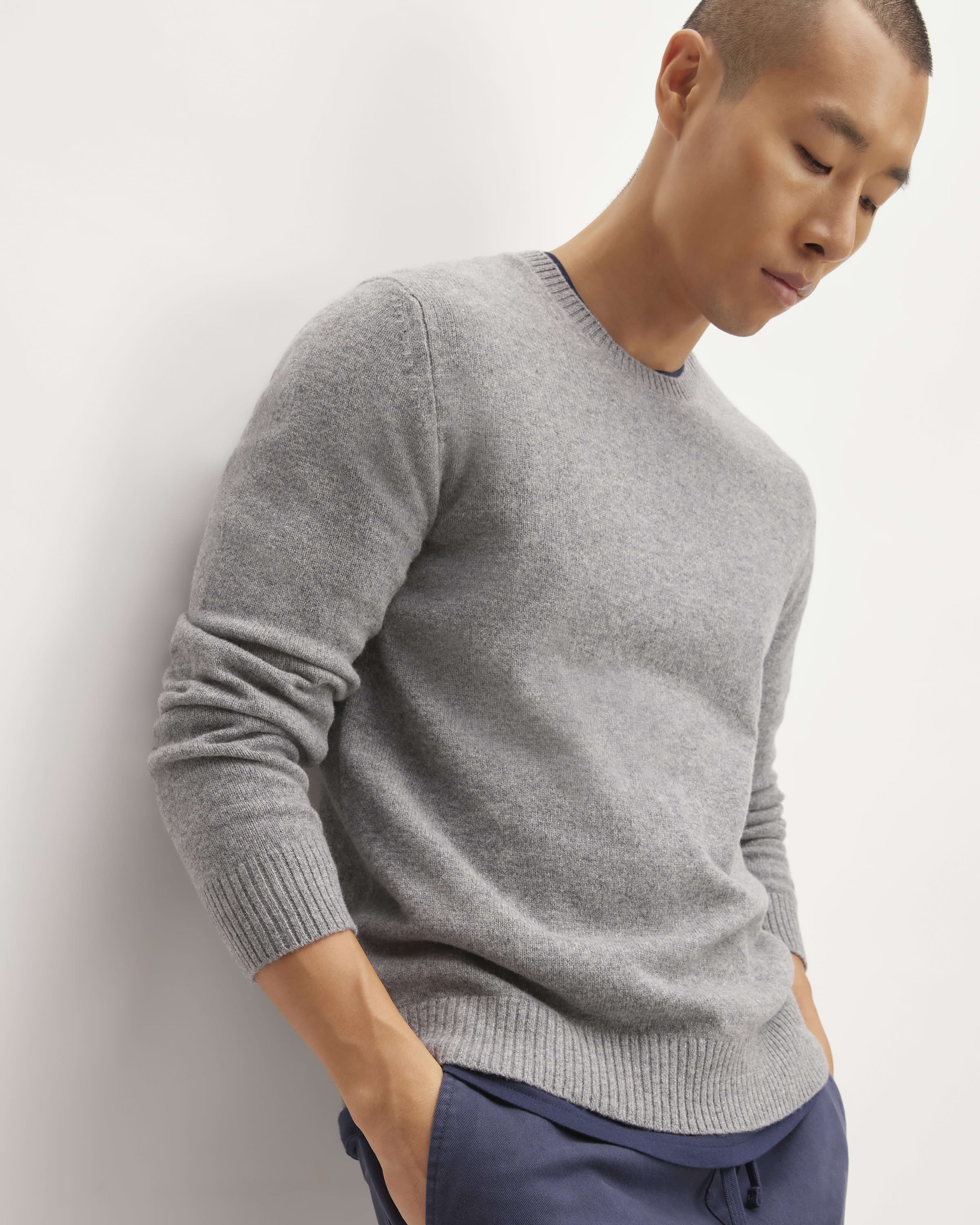 The Premium Merino Crew Neck Sweater | Heathered Mid-Grey – Everlane