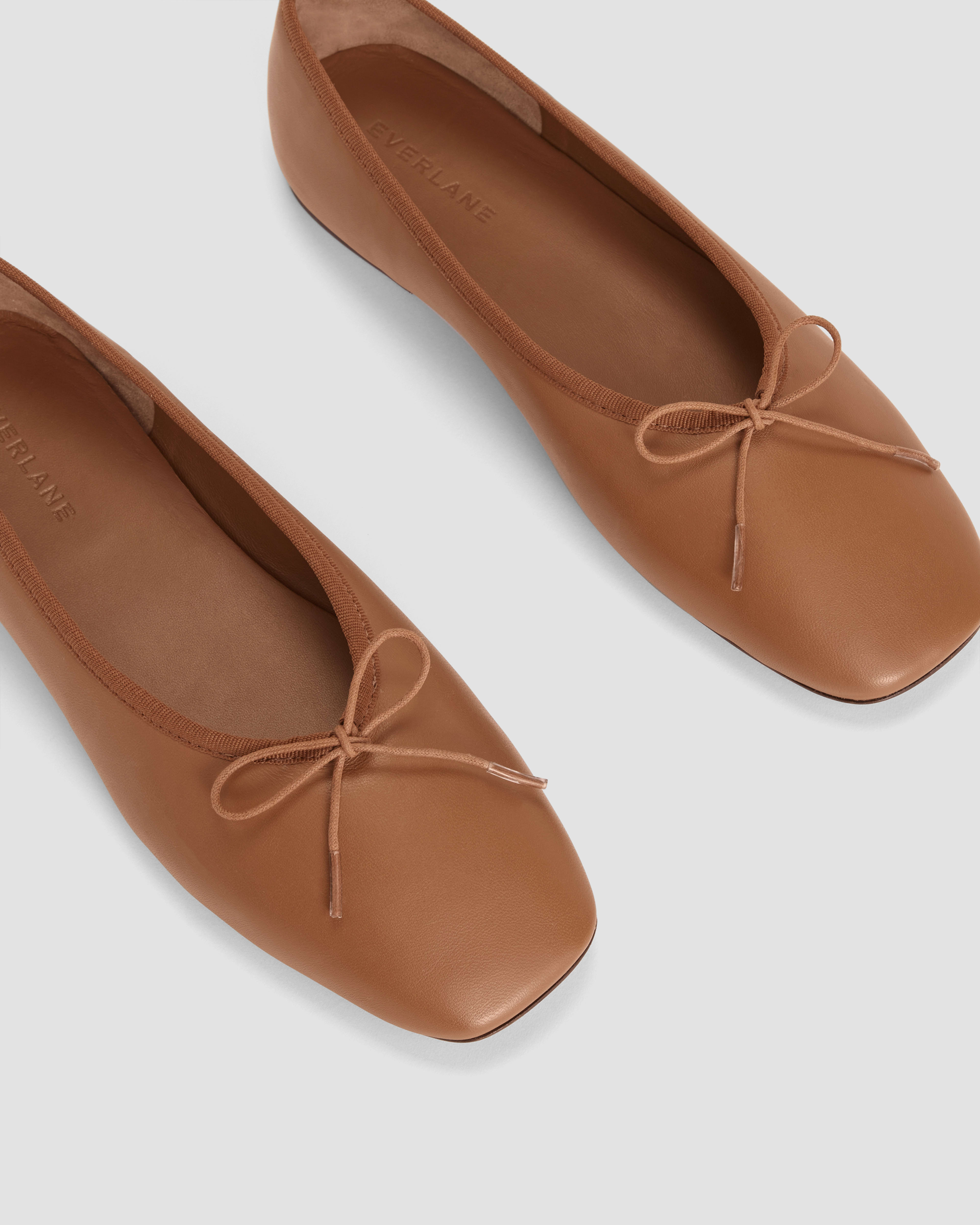The Day Ballet Flat Toasted Almond – Everlane