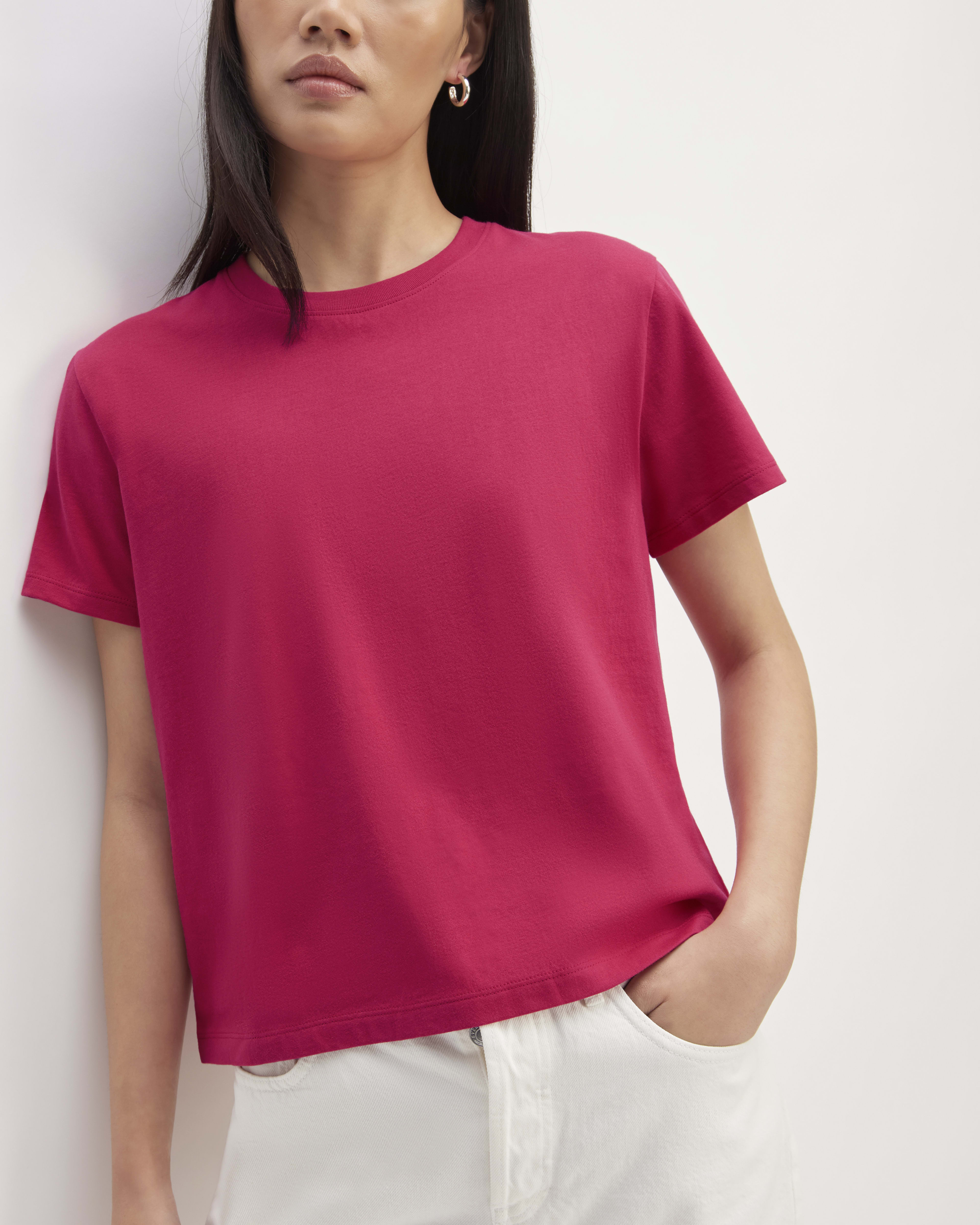The Box-Cut Tee in Essential Cotton | Red Currant | No Pocket – Everlane