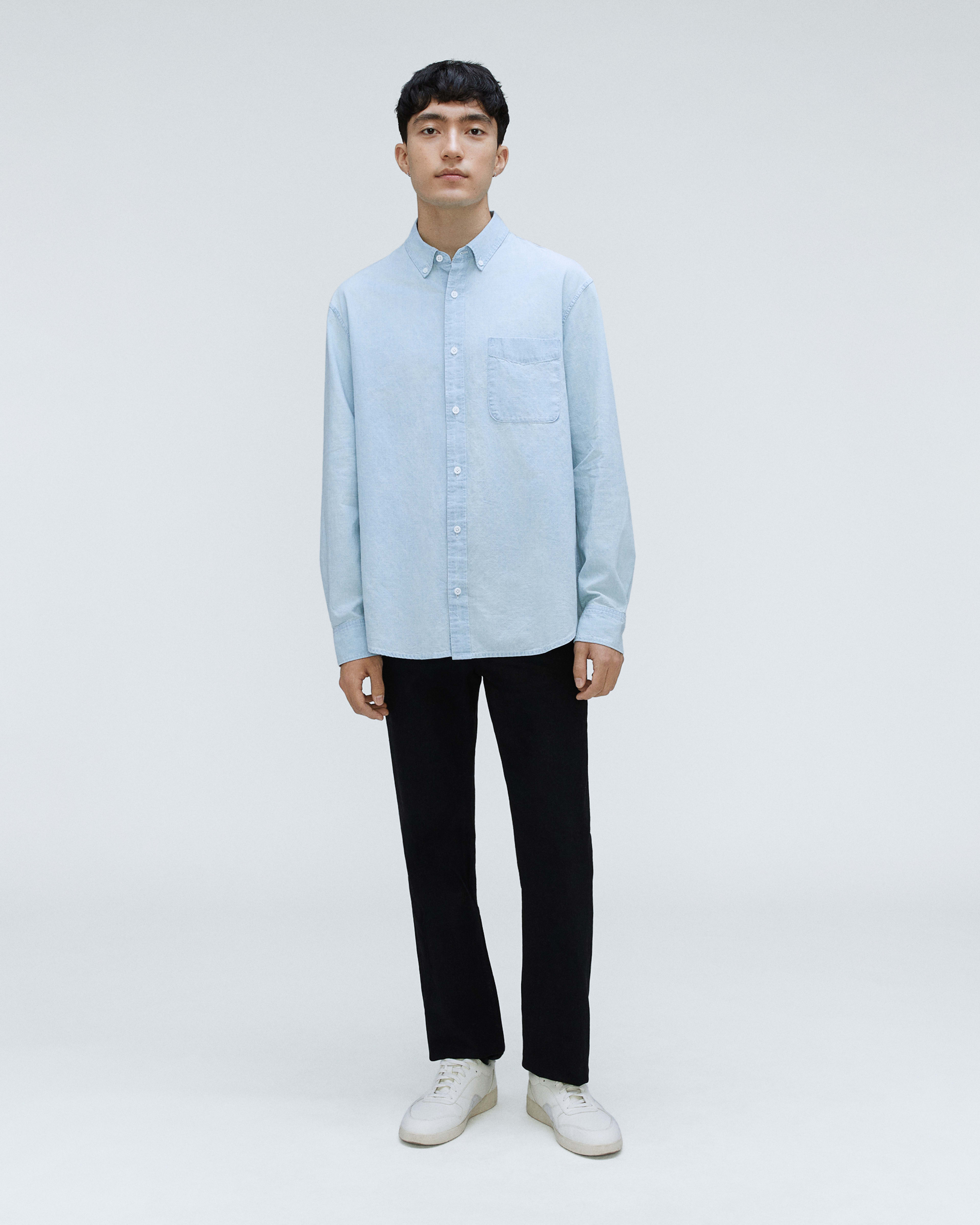 The Relaxed Organic Chambray Shirt Icy Blue – Everlane