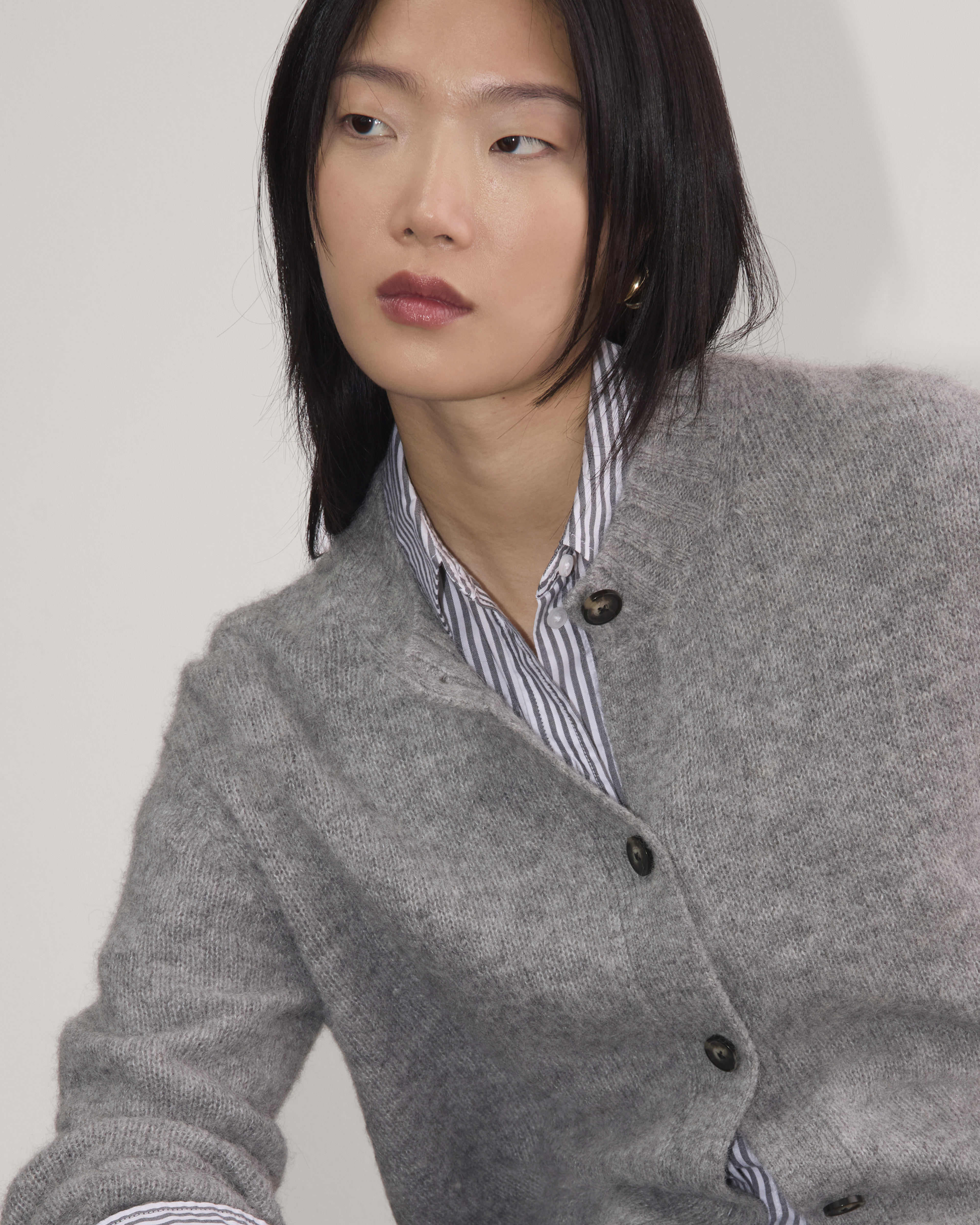 The Crew Cardigan in Alpaca | Heather Stone Grey – Everlane