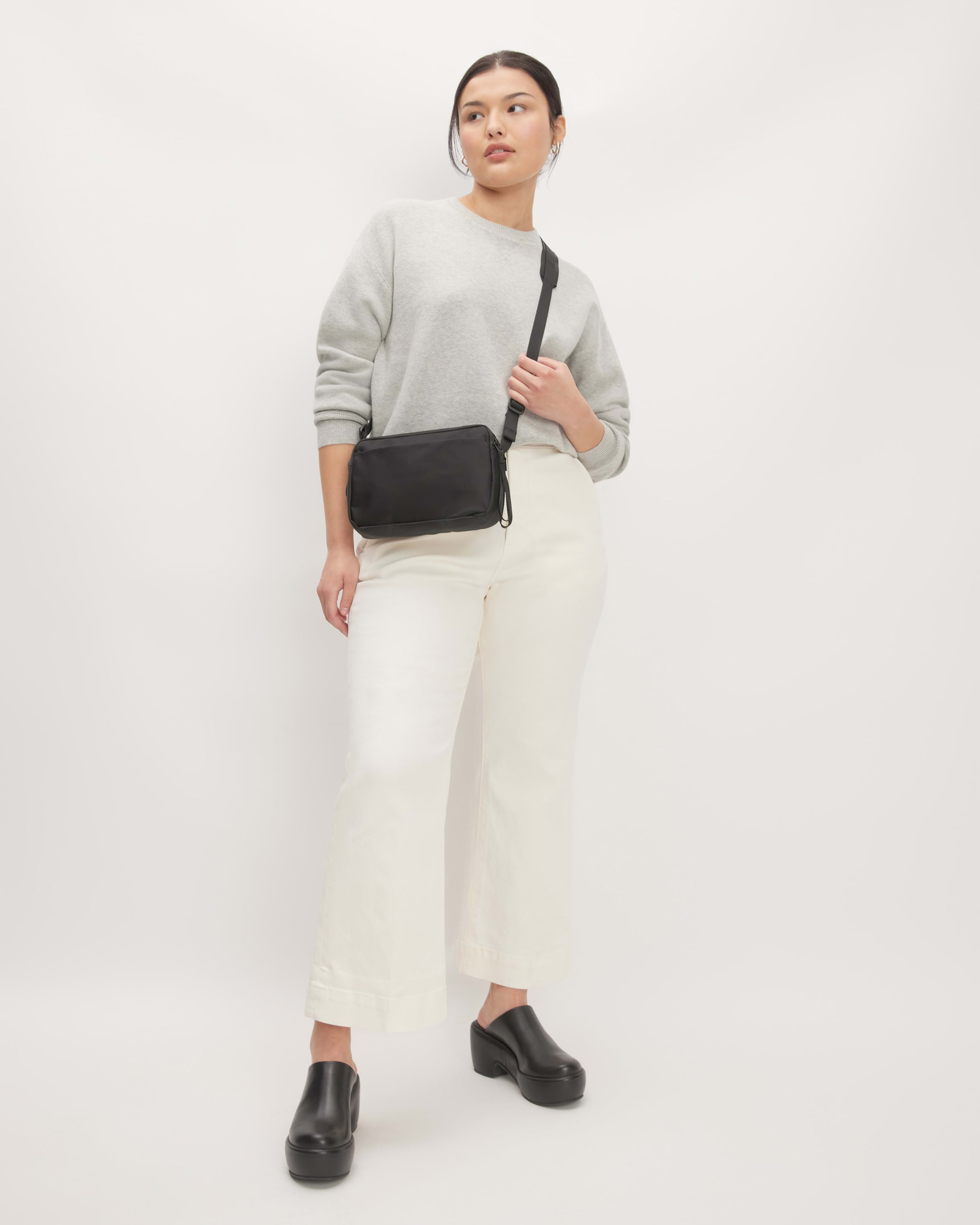 The Recycled Nylon Camera Bag | Black – Everlane