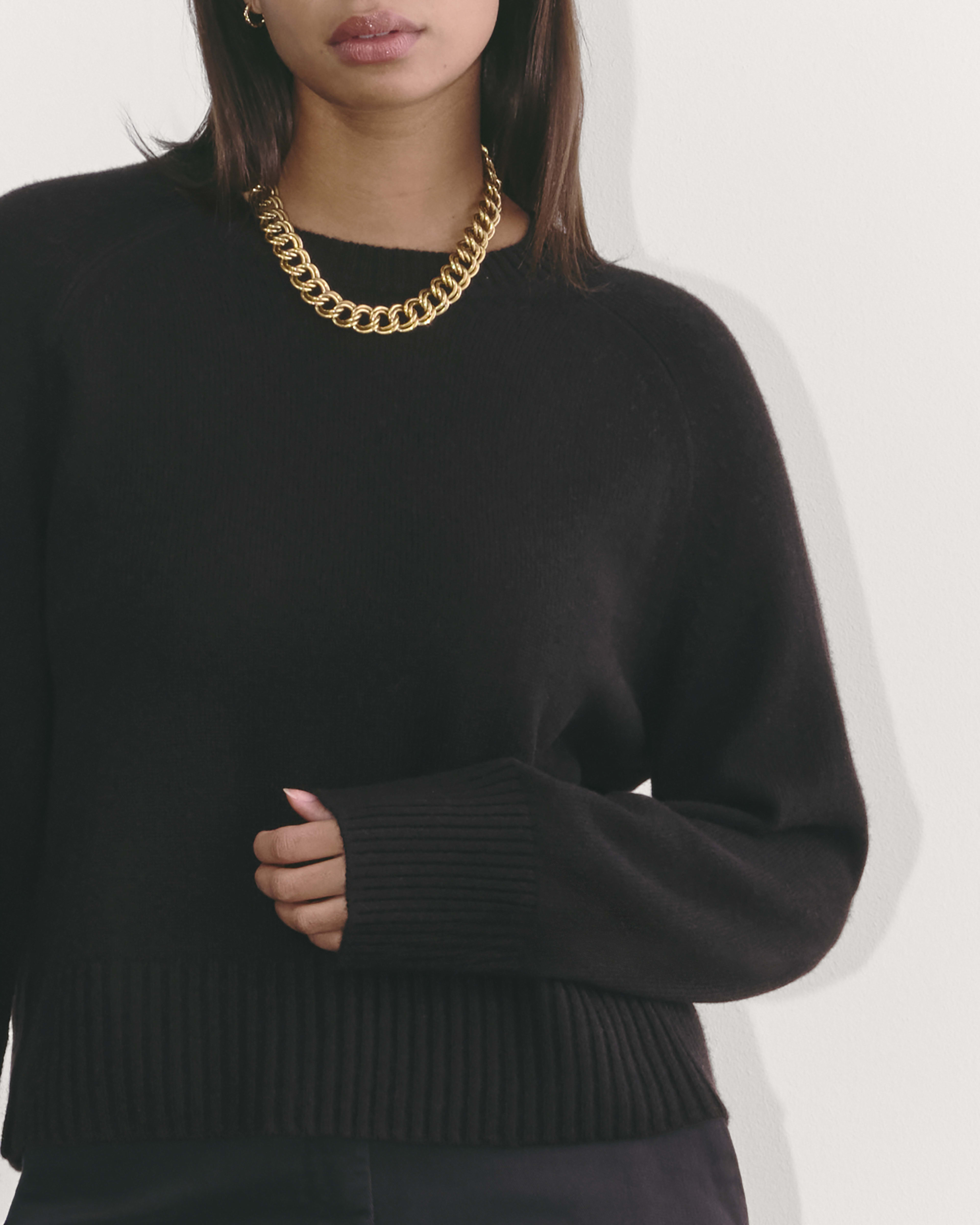 The Boxy Crew in Cashmere | Black – Everlane