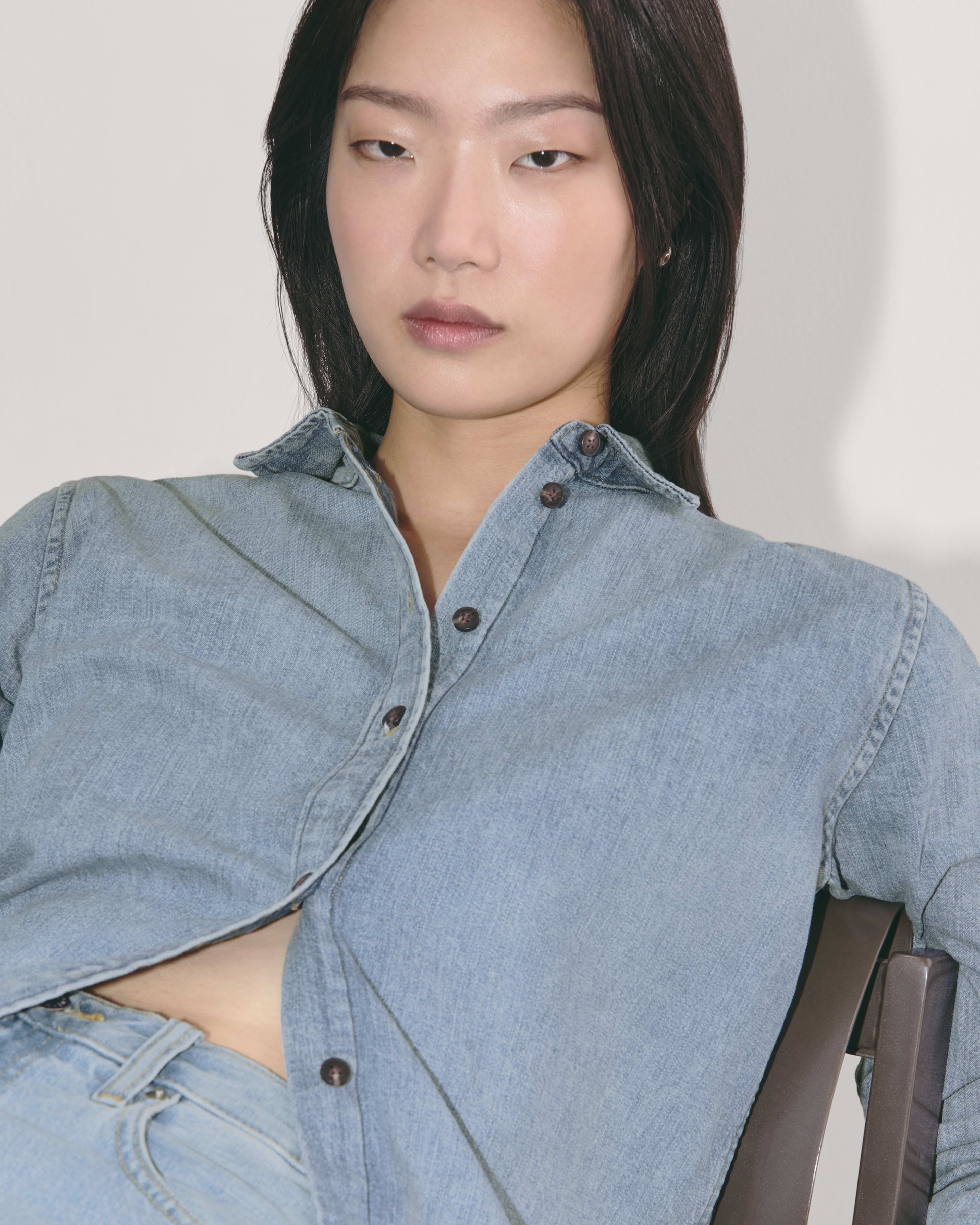 The Must-Have Shirt in Denim Light Indigo – Everlane