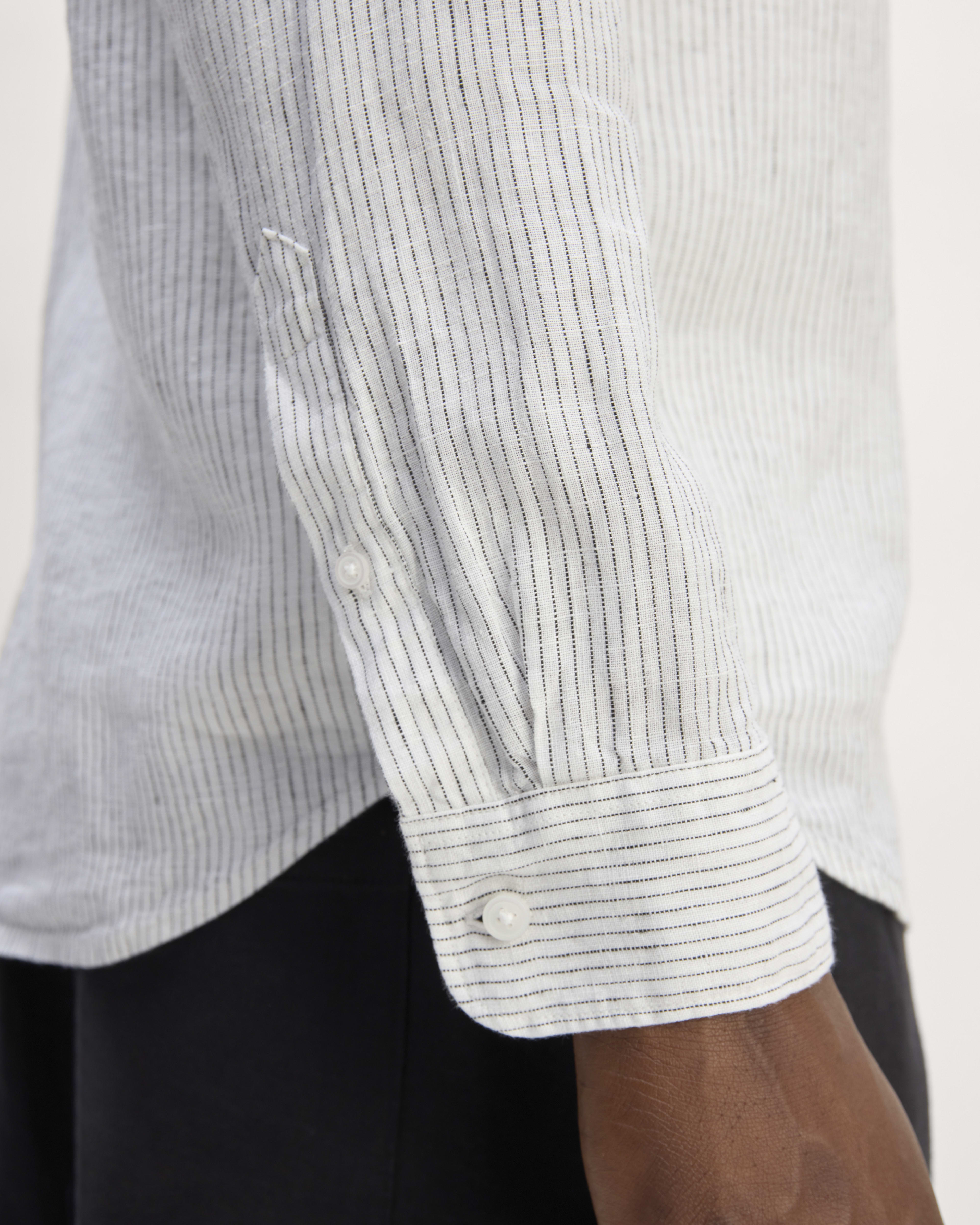 The Classic Shirt in Linen | White / Black – Everlane