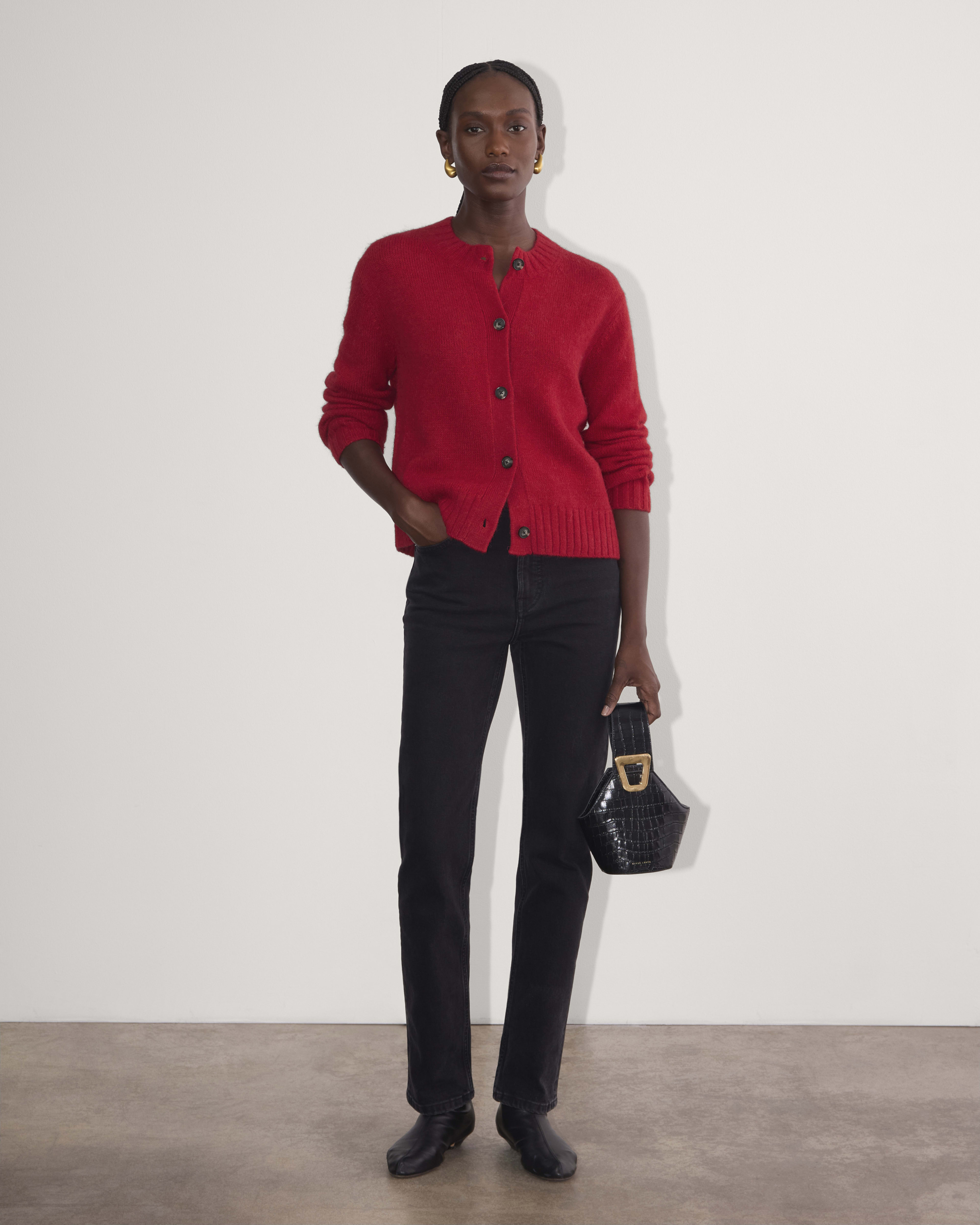 The Crew Cardigan in Alpaca | Berry Red – Everlane